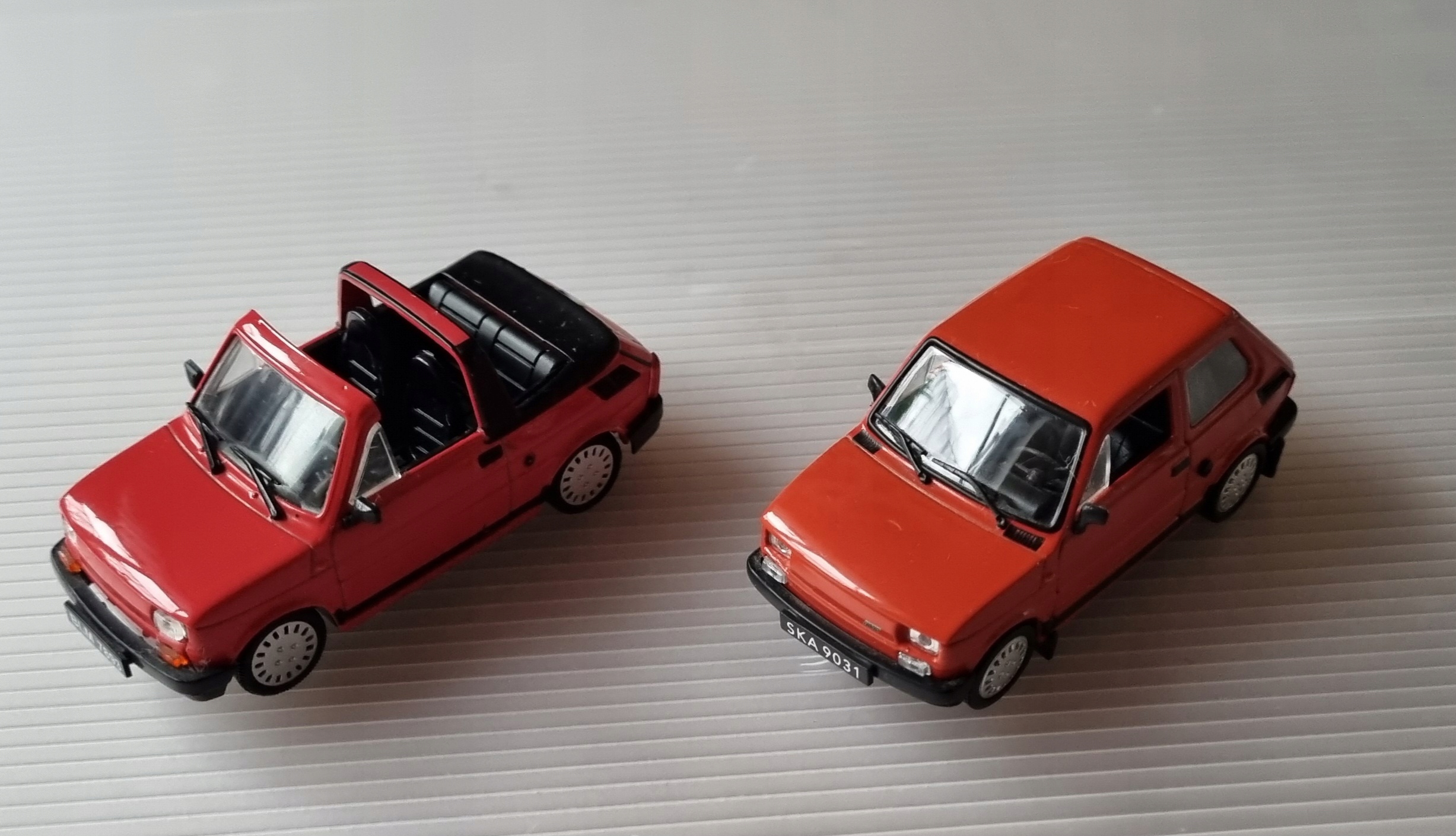 Kultowe Auta PRL FIAT 126p BIS i CABRIO Złota Kolekcja 15127799551 ...