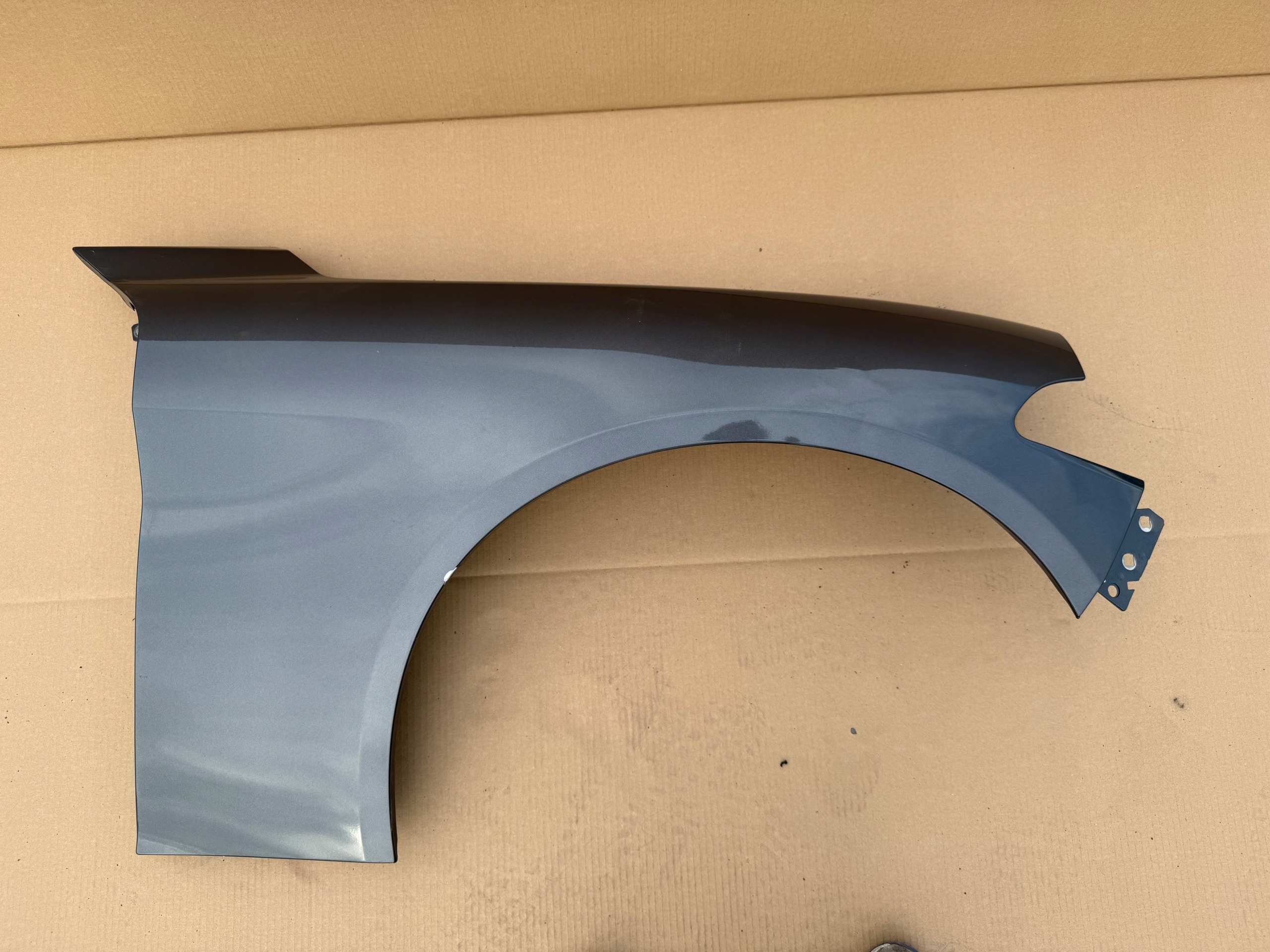 BŁOTNIK PRAWY Alfa Romeo Giulia ORYGINAŁ za 1000.00PLN z Glinno ...