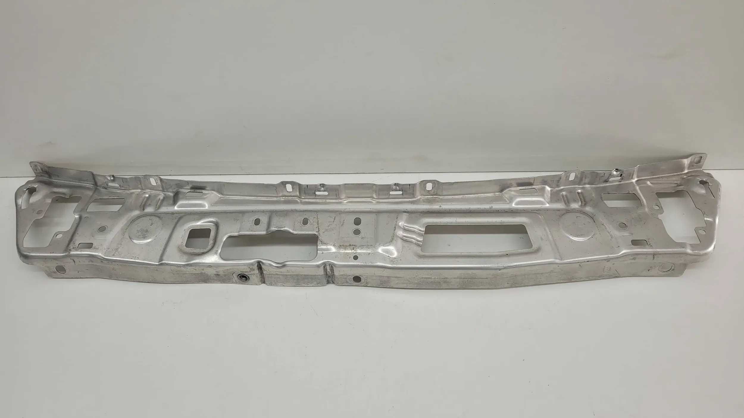 MB MERCEDES C-KLASA W206 PAS PRZEDNI WZMOCNIENIE GÓRNE A2066201400 ...