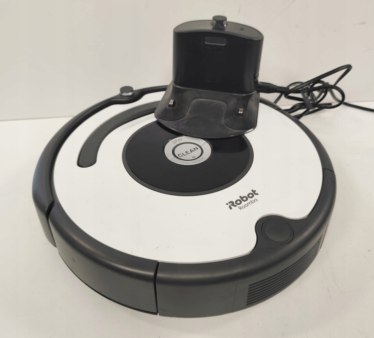 Robot sprzątający iRobot Roomba 620 czarny - Sklep, Opinie, Cena w Allegro
