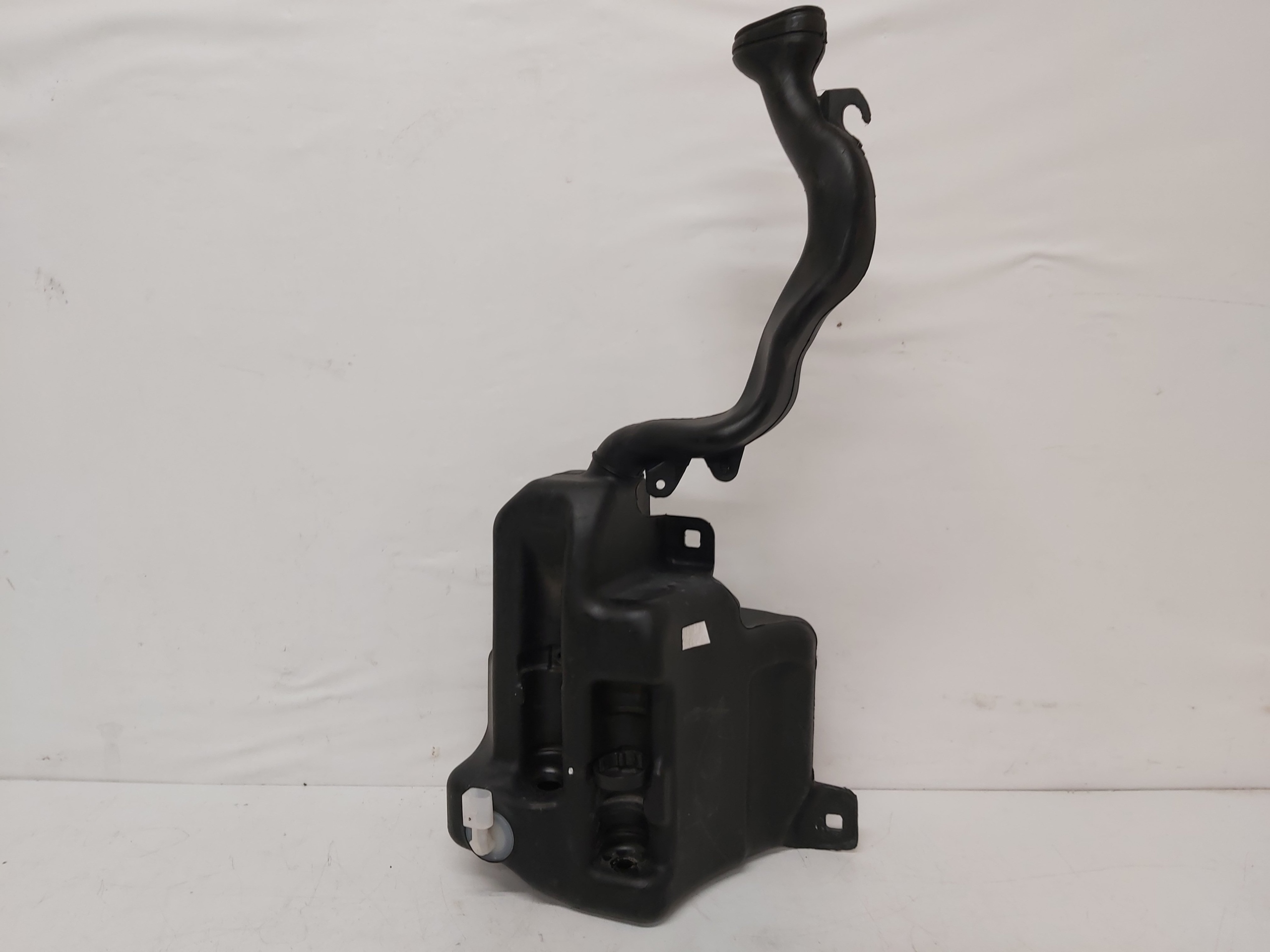 MERCEDES W246 ZBIORNICZEK SPRYSKIWACZY A2468690120 - porównaj ceny ...