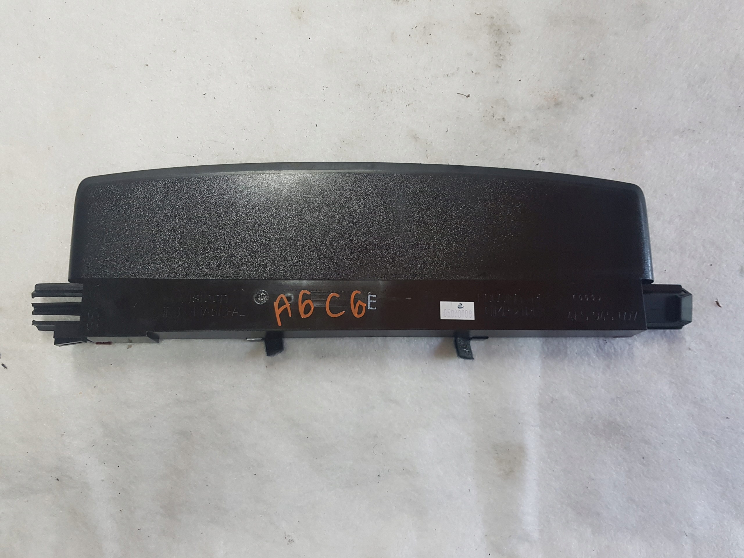 Trzecie światło stop Audi OE 4F5945097 - porównaj ceny - Allegro.pl