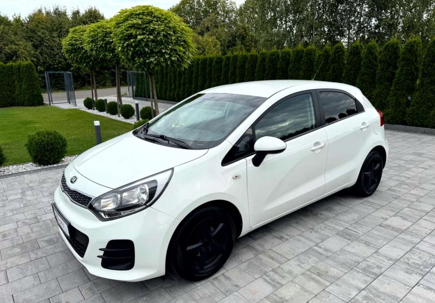 Kia Rio Kia Rio 1.2 Benzyna 84KM - Allegro