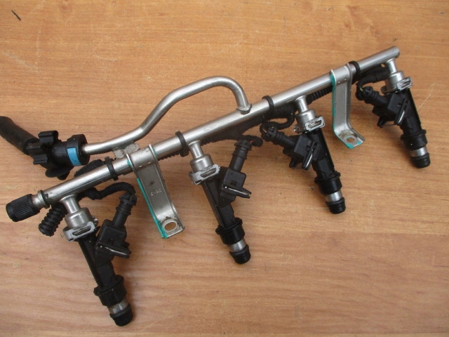 OPEL ASTRA G H 1.6 16V Z16XE WTRYSKIWACZ LISTWA 1.6 16V ZAFIRA A LISTWA ...