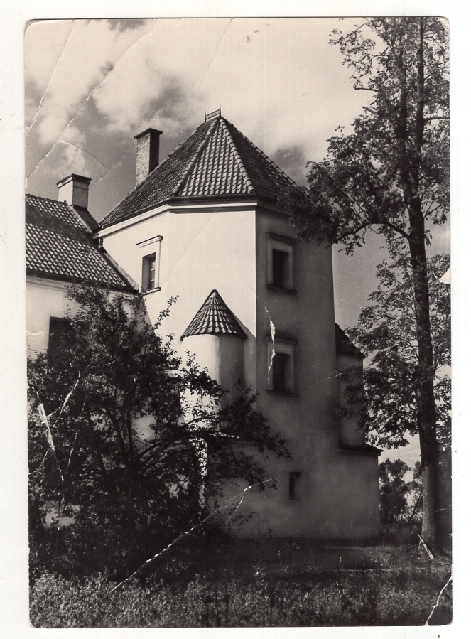 Piotrków Tryb - Zamek Pałac Byki - FOTO ok1965 13185081723 - Allegro.pl