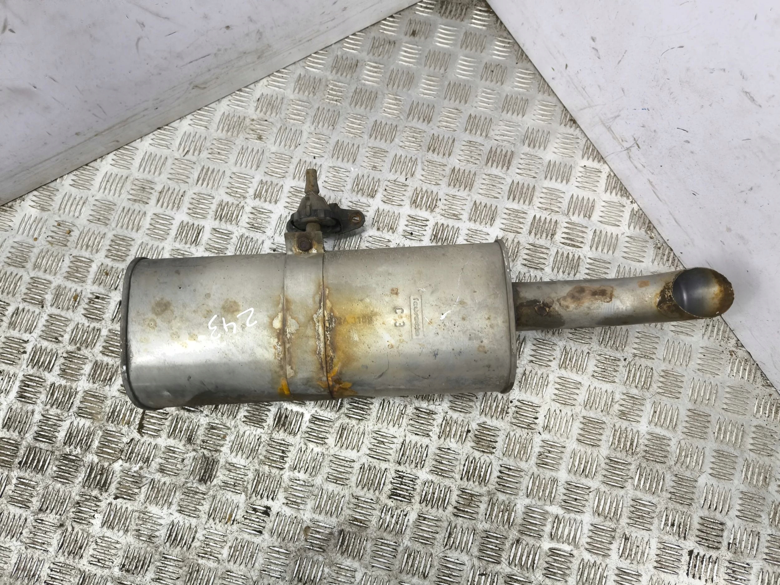 Citroen DS4 2013 Tłumik kompletny za 287.90PLN z Padainupio k. - Allegro - (17484842885)