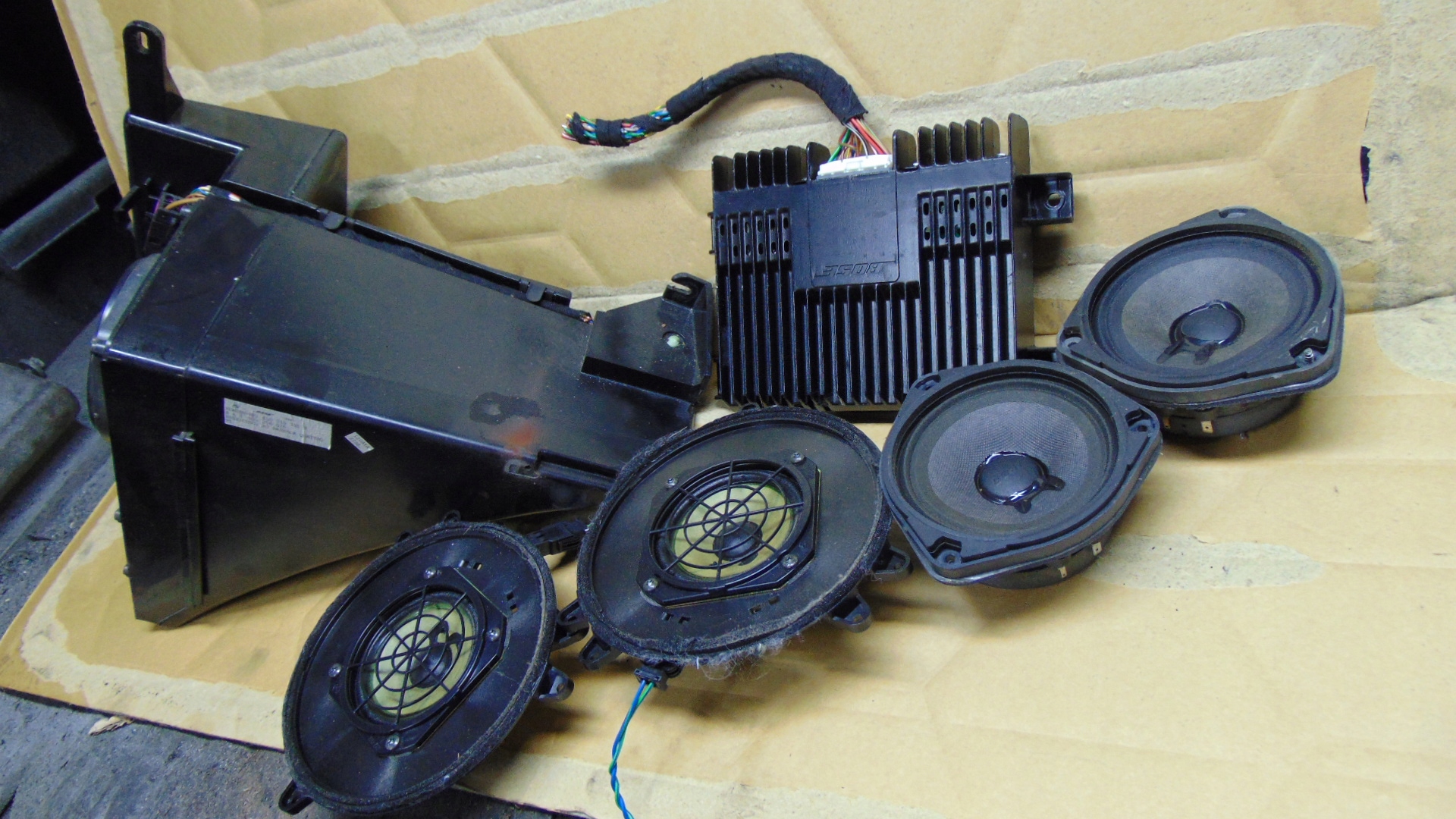 GŁOŚNIKI BOSE AUDI A3 8L WZMACNIACZ 3D KOMPLET GŁOŚNIKI BOSE AUDI A3 8L WZMACNIACZ 3D KOMPLET za ...