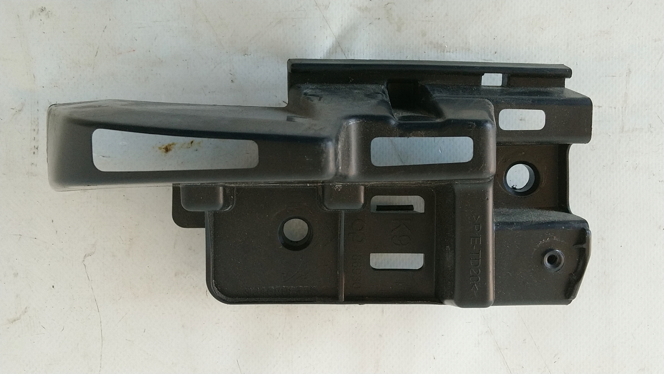 Citroen OE 9802977380 stelaz mocowanie klamki - porównaj ceny - Allegro.pl