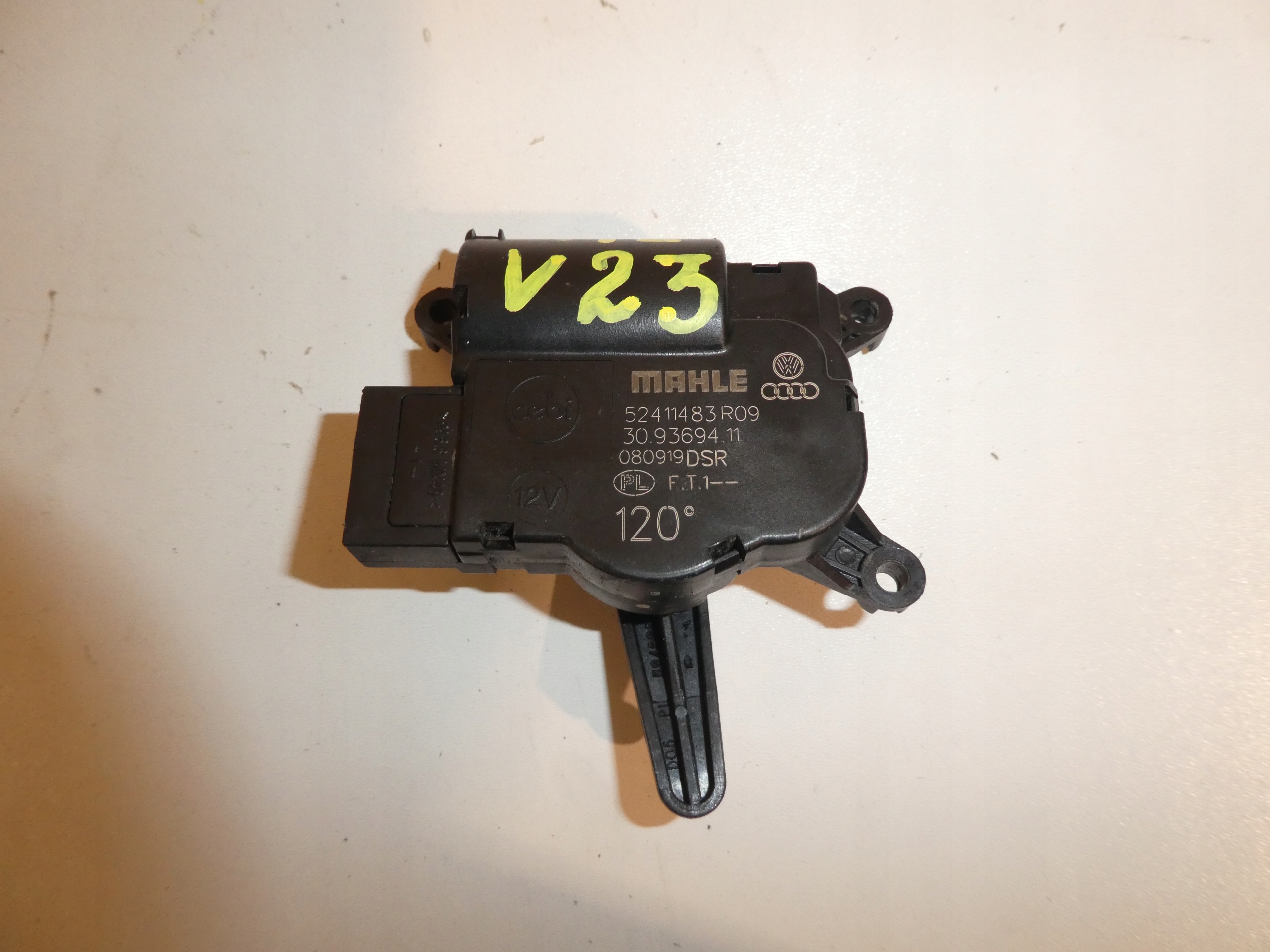 VW SEAT SKODA AUDI SILNICZEK KLAP NAGRZEWNICY 52411483 R09 za 150.00PLN ...