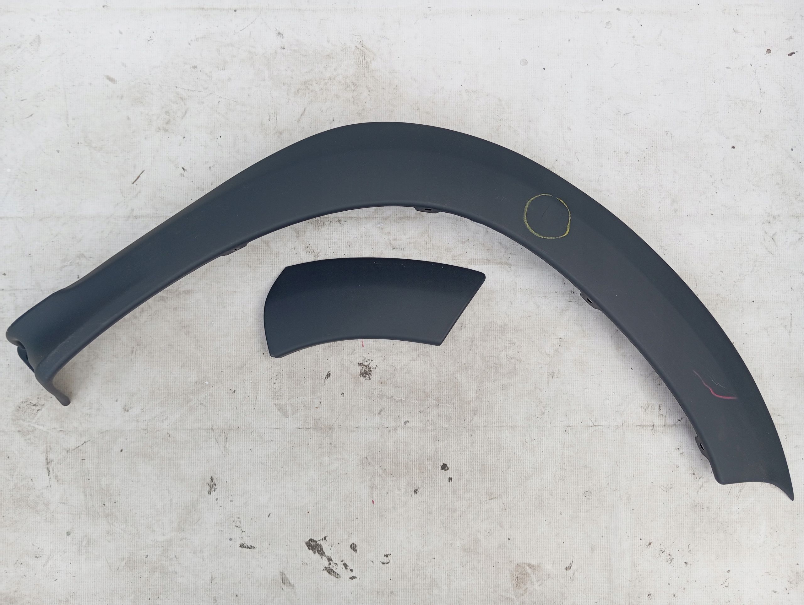 DACIA DUSTER I LISTWA BŁOTNIKA PRAWA PRZÓD 960169632R NOWY ORYGINAŁ ...