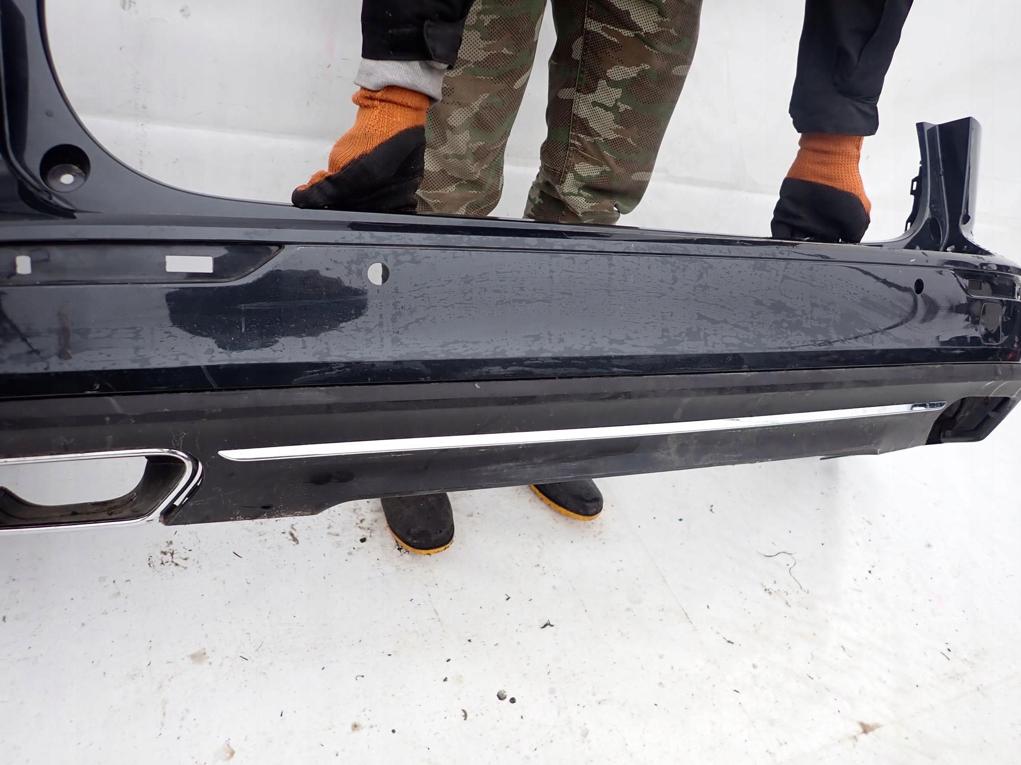 Купить VOLVO V60 II 2 18- БАМПЕР ЗАД ЗАДНИЙ ПАРКТРОНИКИ бу из Польши ...