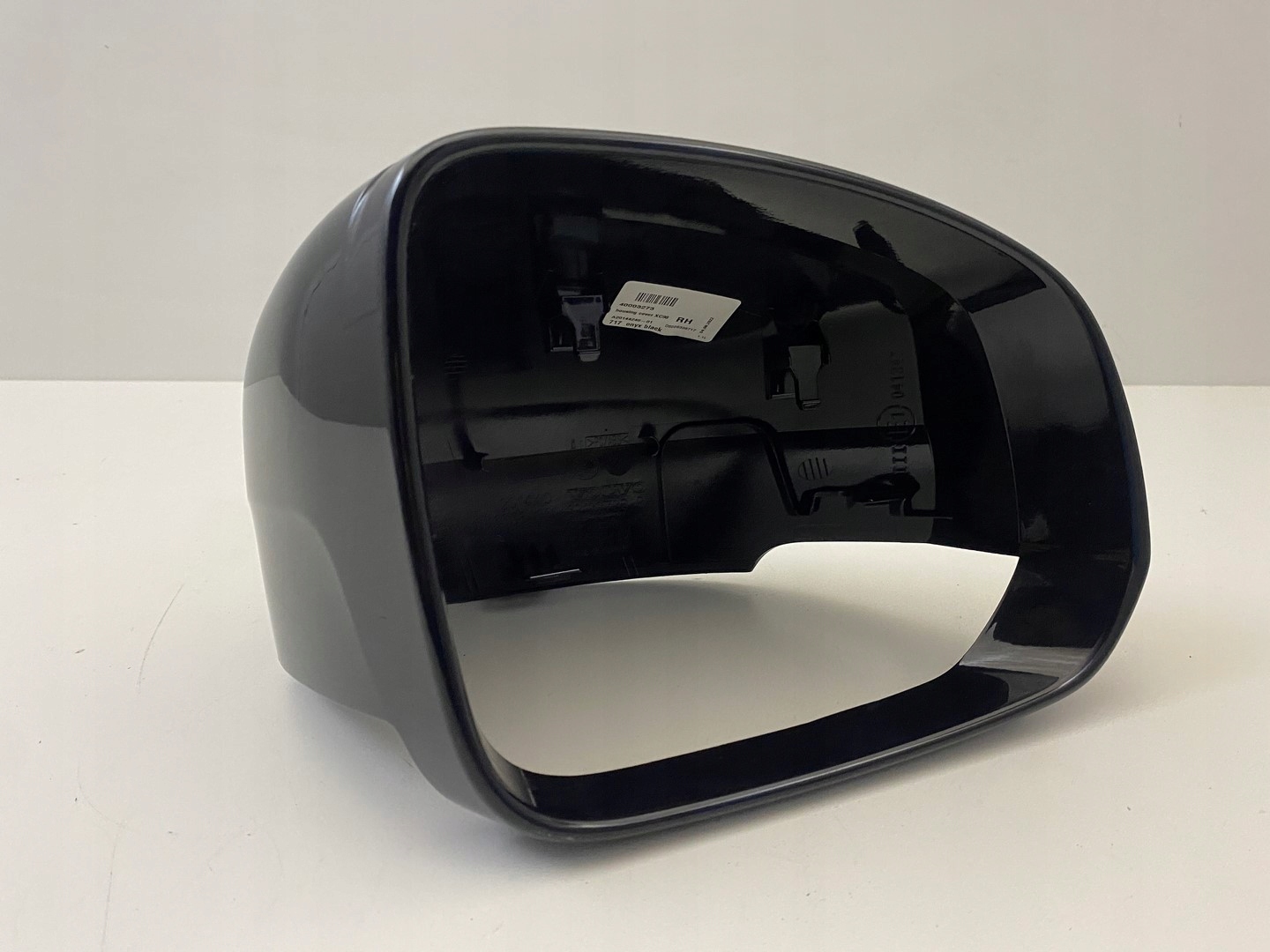 VOLVO XC90 II 2 PRAWA OBUDOWA LUSTERKA KOLOR 717 OSŁONA 15- za 240 ...