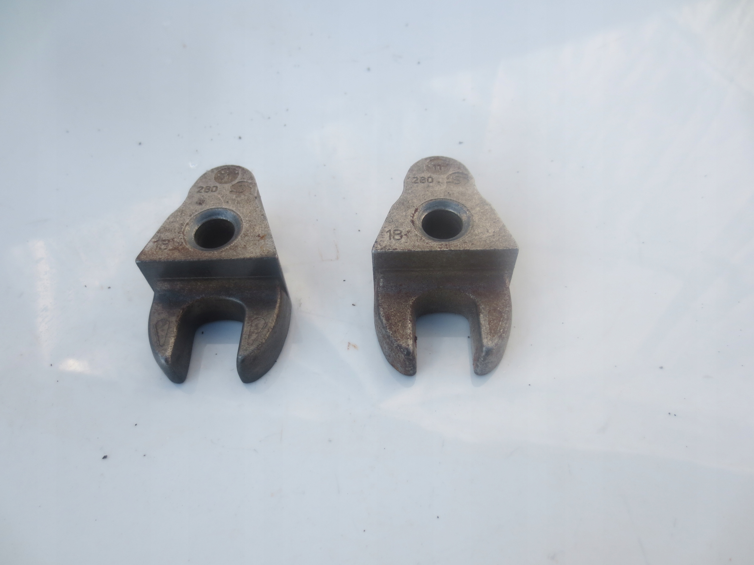 Stopka Wtryskiwacza Ford - Niska cena na Allegro