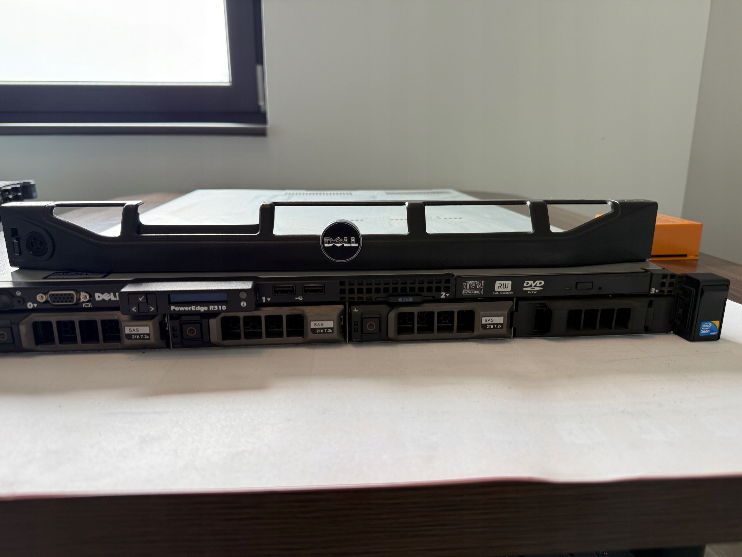 Dell PowerEdge R310 4x 3,5" • Cena, Opinie - Allegro