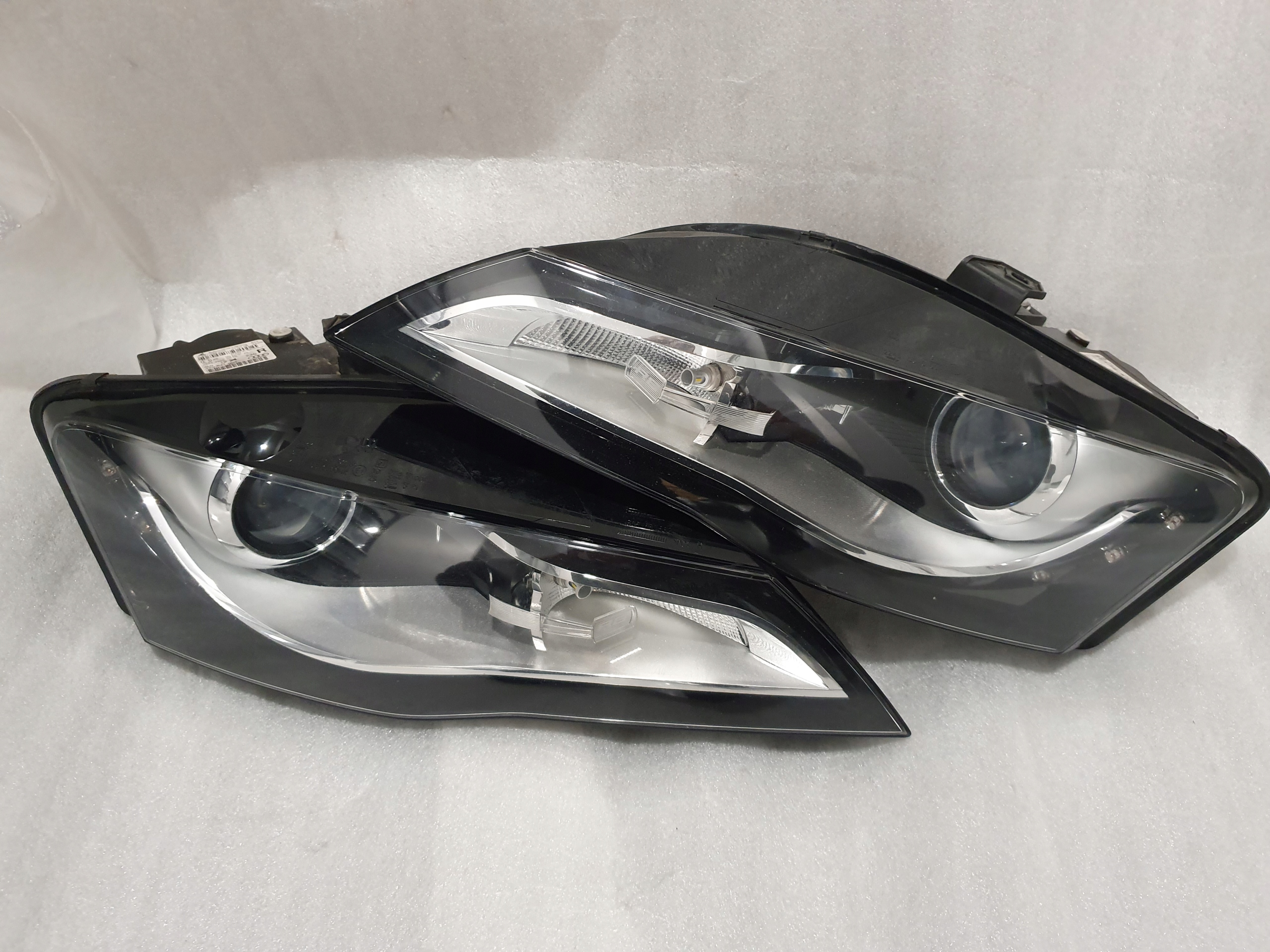 Xenon Headlights Audi R8 D1S HID Headlight Replacement Bulbs For