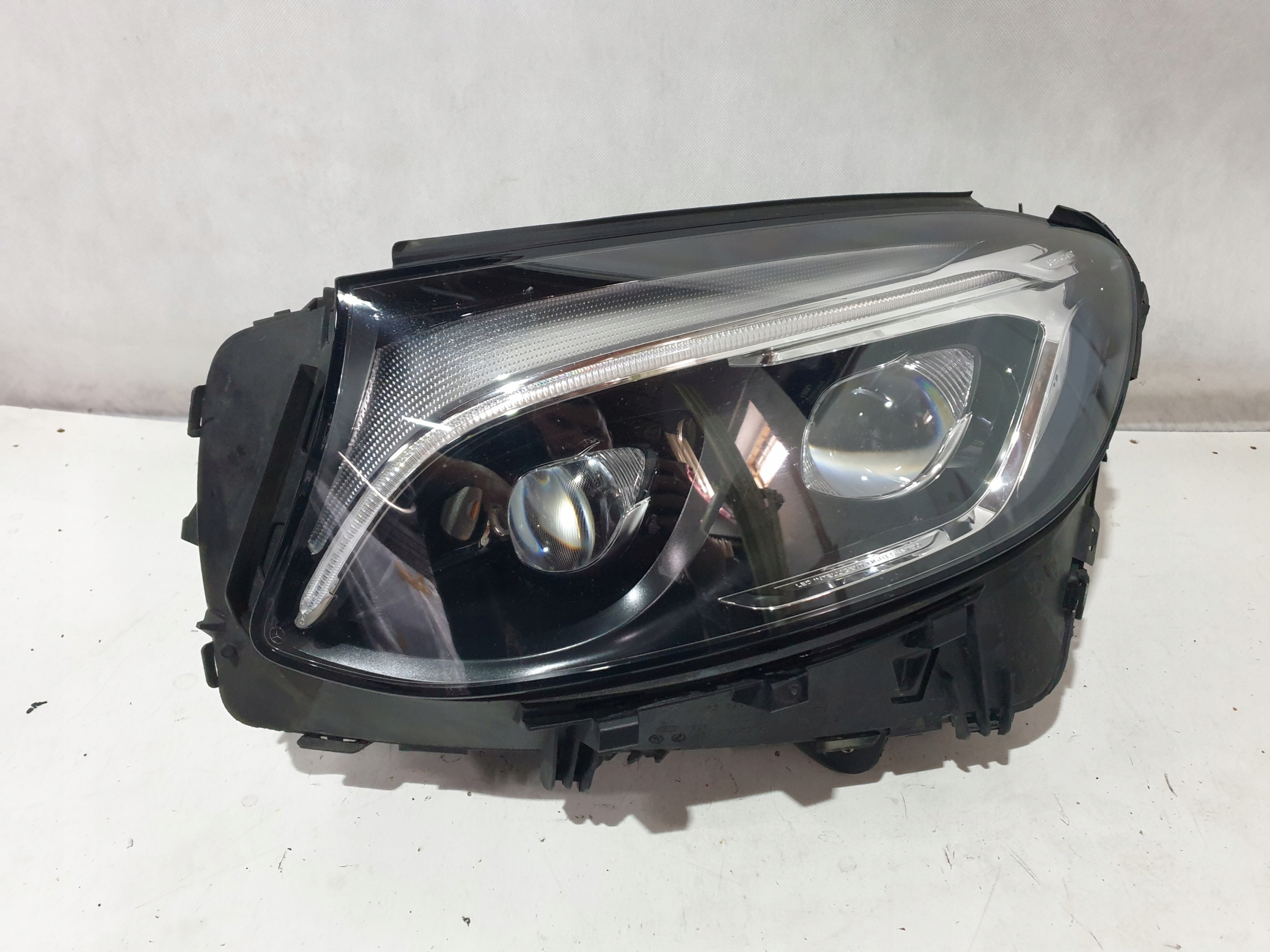 LAMPA LED LEWA MERCEDES GLC A2539061501 PERFEKT za 99 zł z DŁUGOŁĘKA ...
