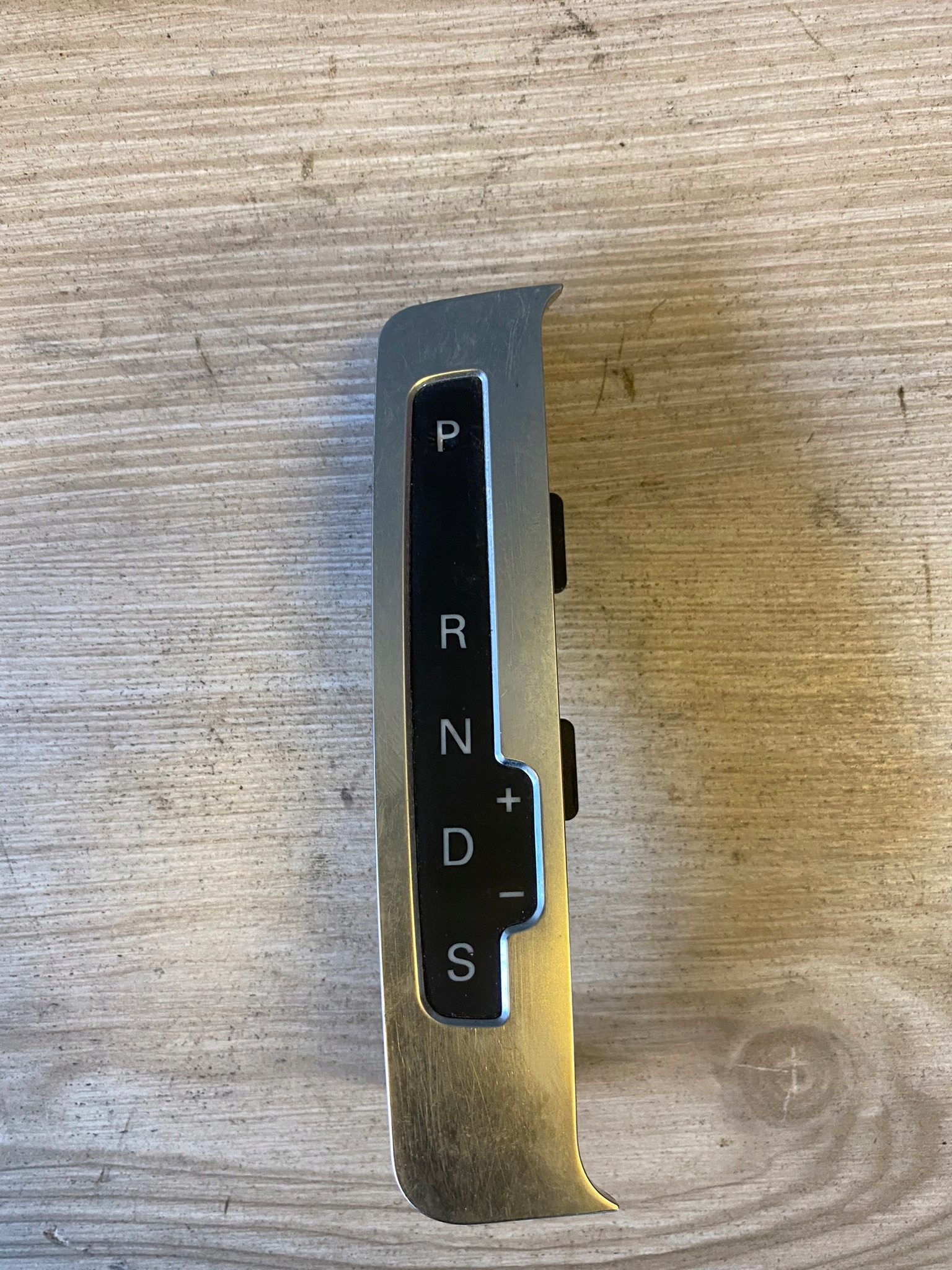 AUDI A6 C6 AUTOMAT WYŚWIETLACZ BIEGÓW 4F1713463D 4F1713463D za 15 zł z ...