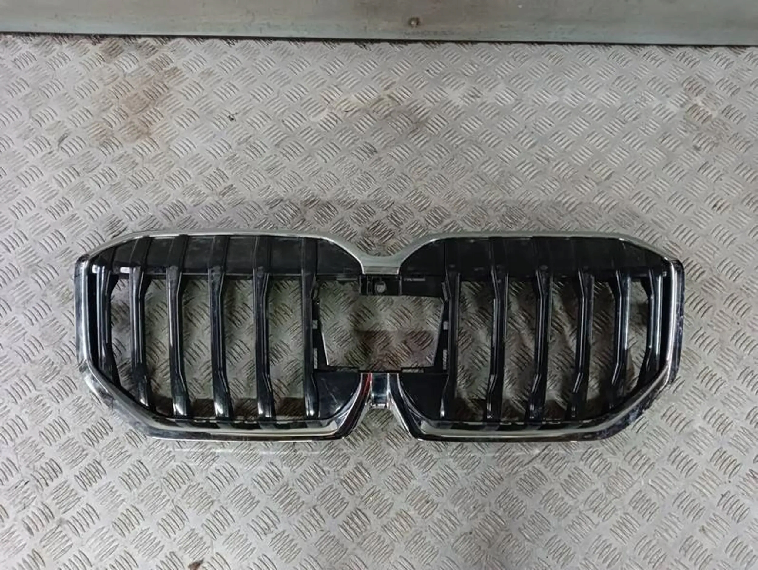 M26 BMW 2 U06 21- GRILL ATRAPA KRATKA NERKA W ZDERZAK CHROM za 400 ...