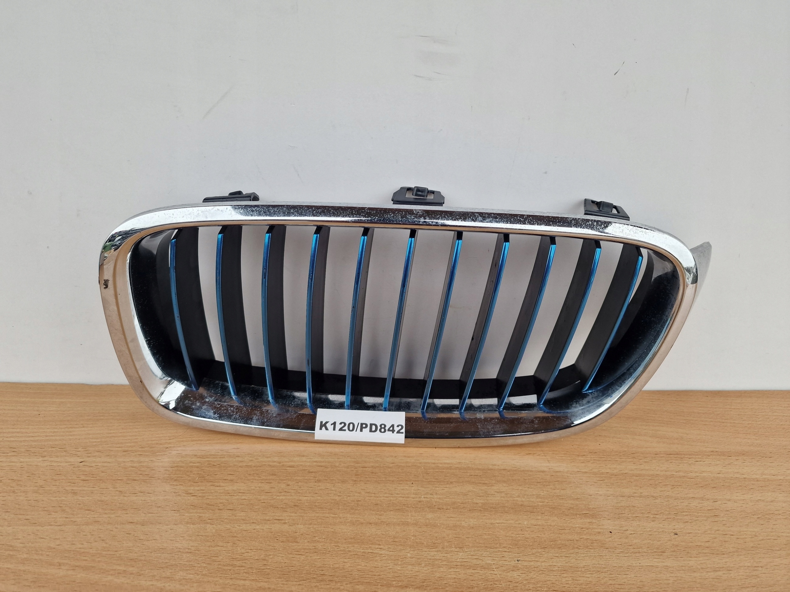 BMW 3 F30 F31 LEWA KRATKA ZDERZAKA NERKA ATRAPA 8748013 OE za 40 zł z ...