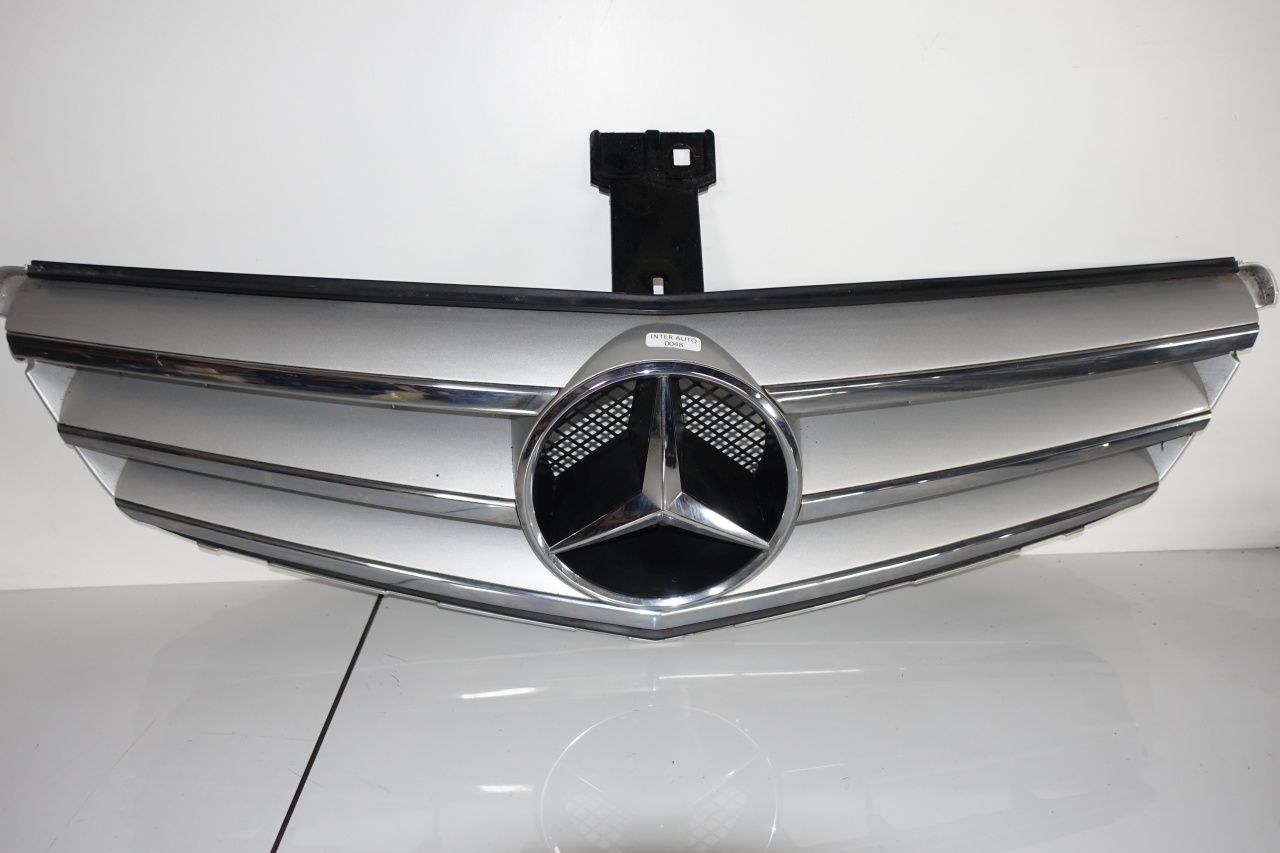 Mercedes w204 c-klasa AMG grill atrapa 2048800023 za 600.00PLN z Lipsko ...