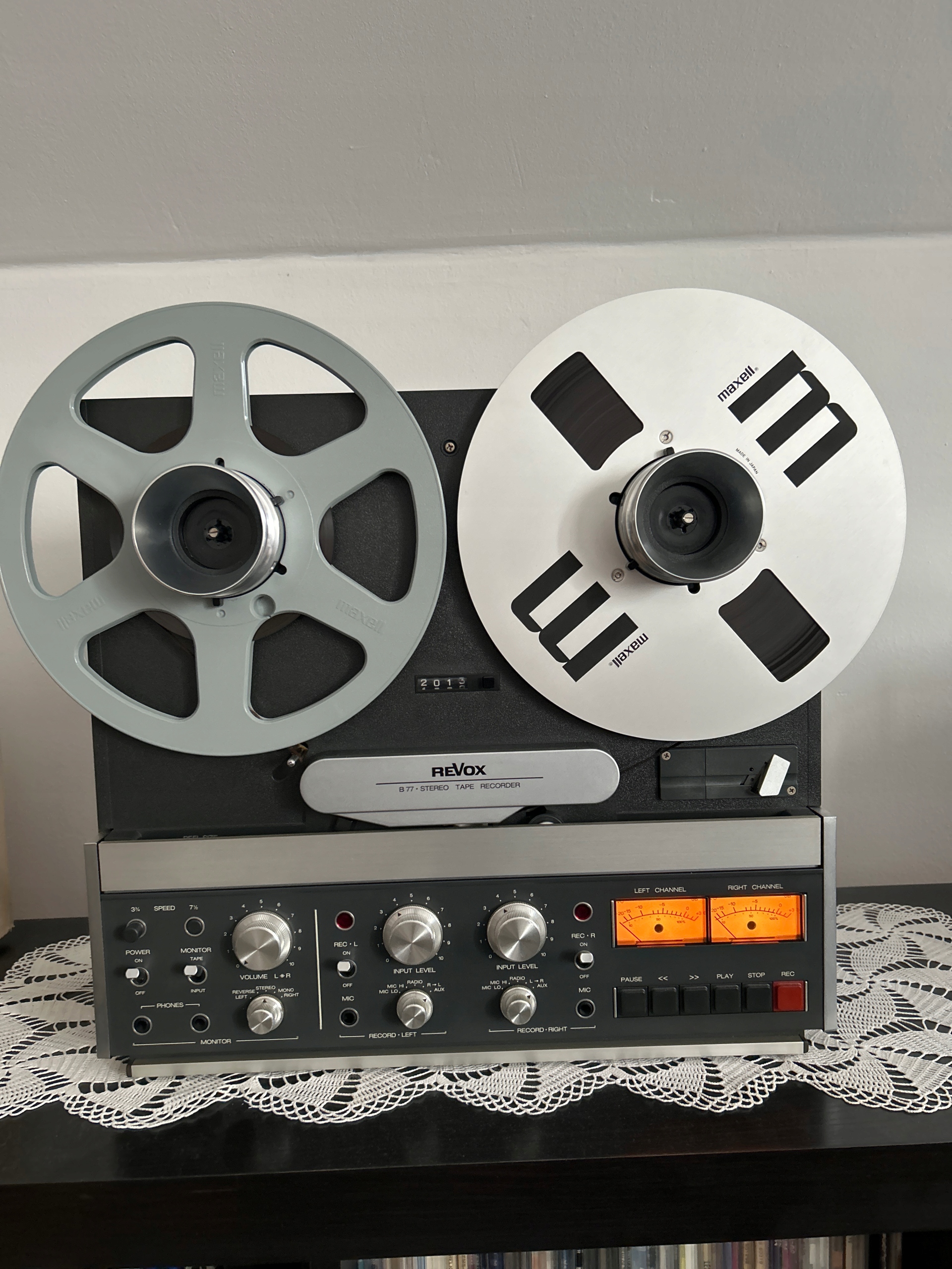 Magnetofon szpulowy Revox B77 czarny - Sklep, Opinie, Cena w Allegro