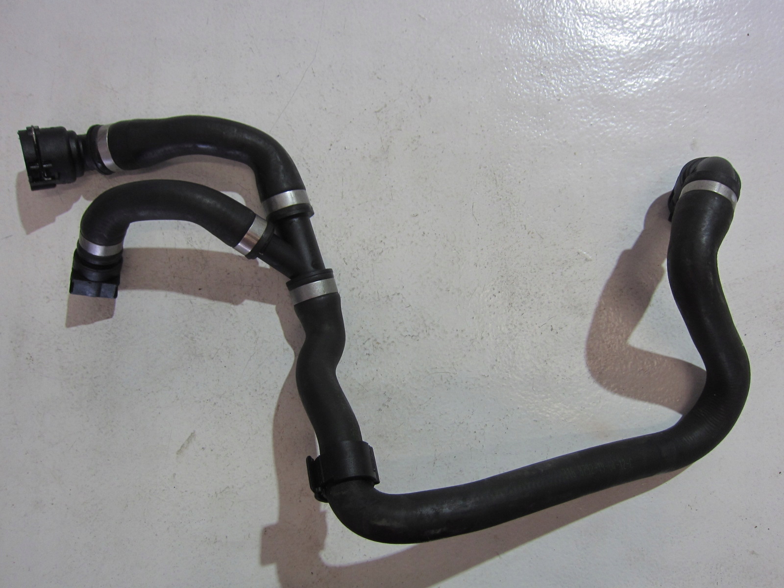 BMW F10 528 N20 N20B20 водопровод шланг 7619686 купить на Avtoex из ...