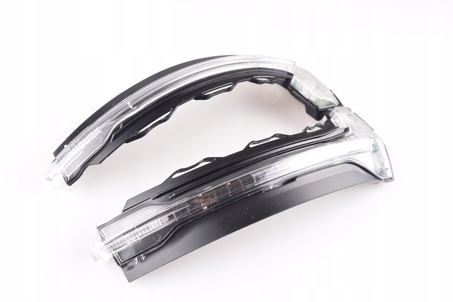 8V0949101B / 8V0949102B 8V0949101B / 8V0949102B - Новый AUDI S3 8V ...