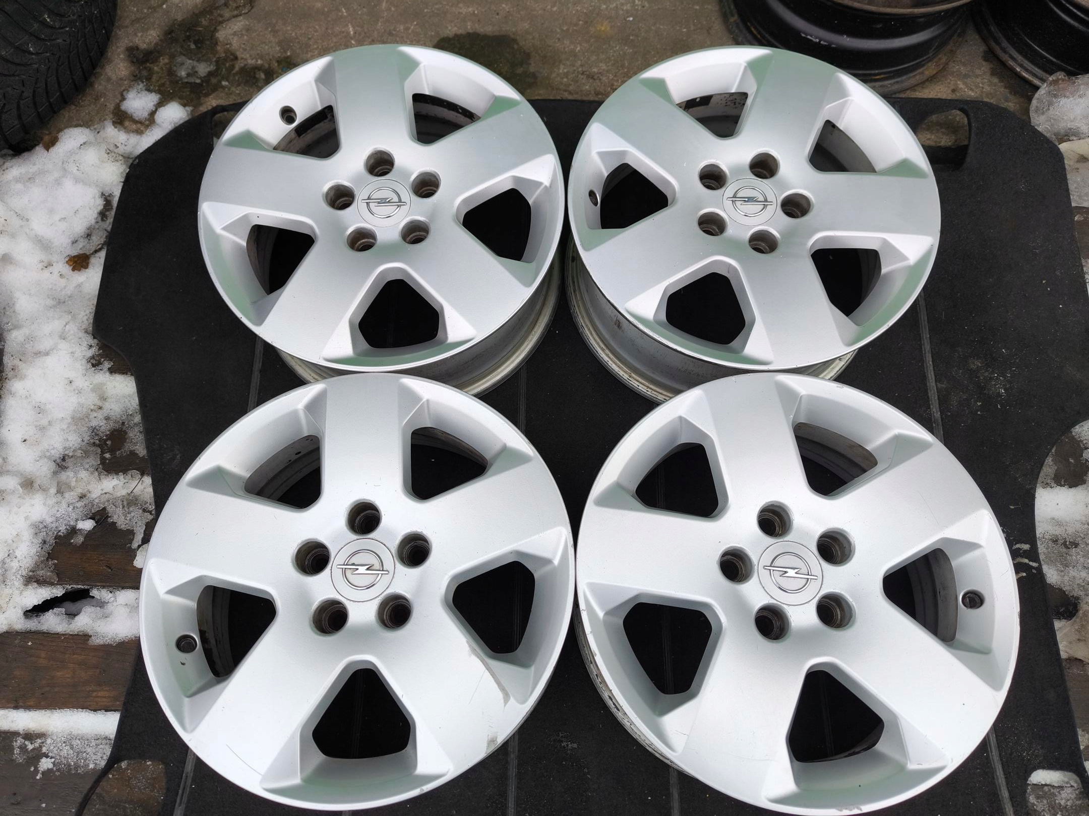 Felga aluminiowa Opel OE 6.5" x 16" 5x110 ET 41 • Opinie - Allegro