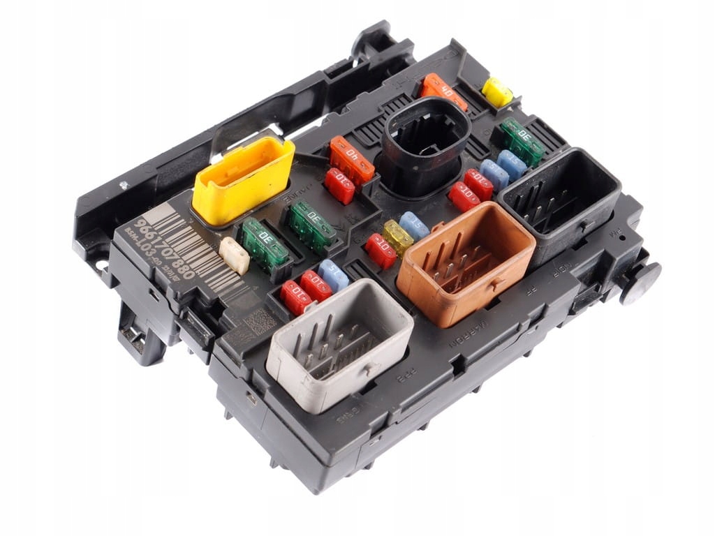 MODUŁ BSM SKRZYNKA BEZPIECZNIKÓW CITROEN C2 C3 C4 PEUGEOT 1007 207 307 ...