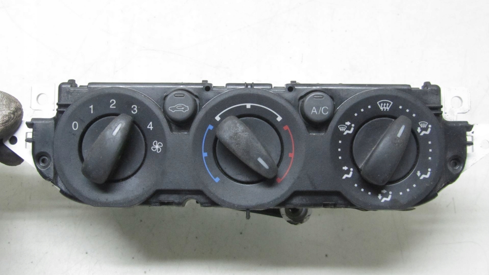 FORD KUGA MK1 PANEL KLIMATYZACJI 7M5T-19980-BB 08-12 za 45.00PLN z Rawa ...