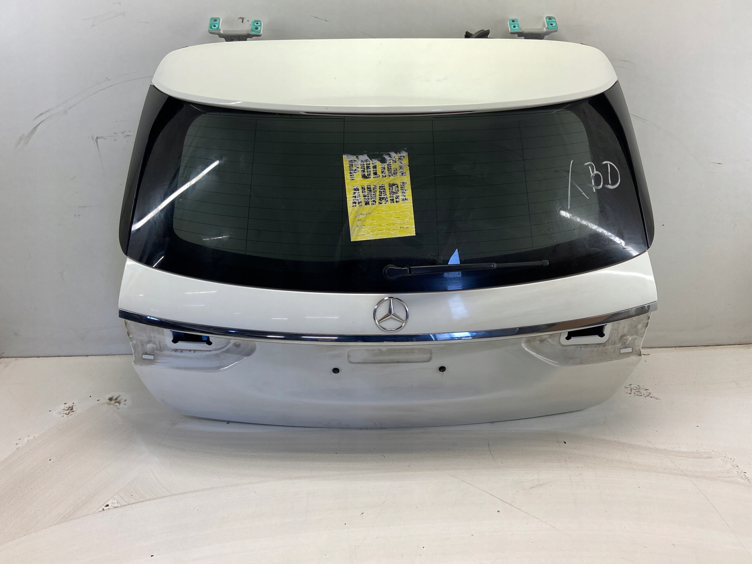 Mercedes W213 w Klapy bagażnika gołe i kompletne - Allegro.pl