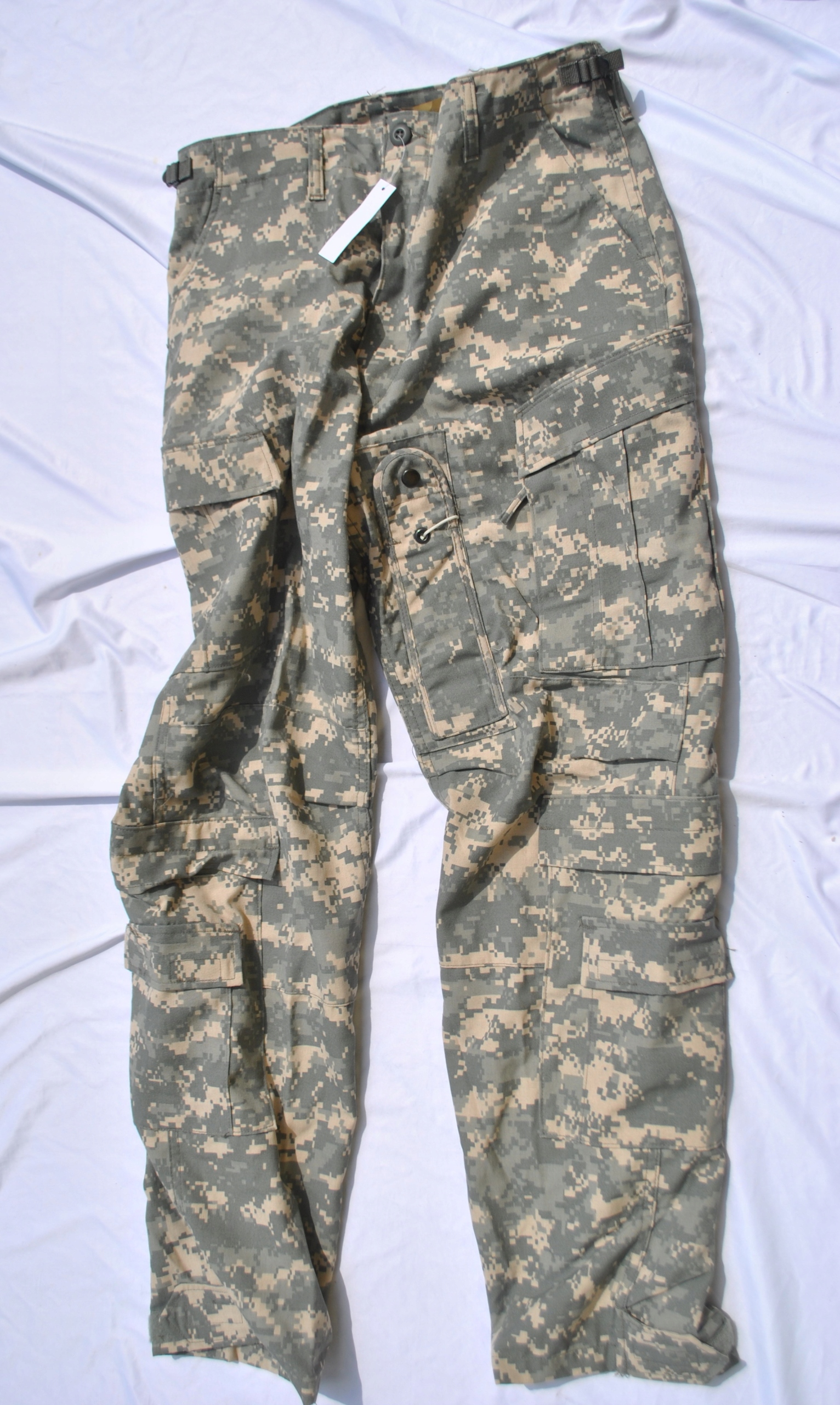 spodnie wojskowe pilota A2CU MEDIUM REGULAR MR US ARMY aircrew nowe UCP ...