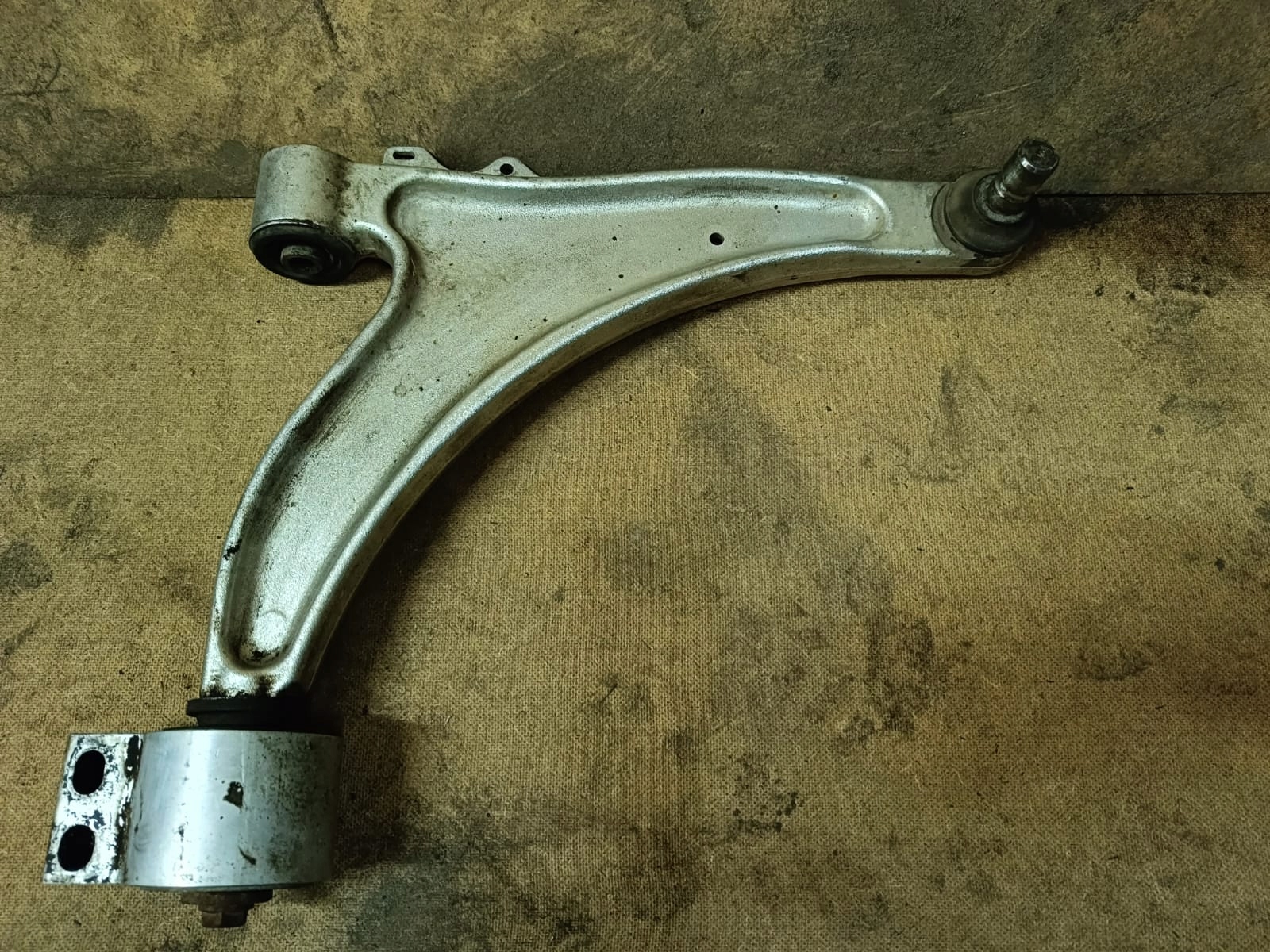 Wahacz Dolny Lewy Przedni Opel Insignia w Wahacze i elementy - części ...