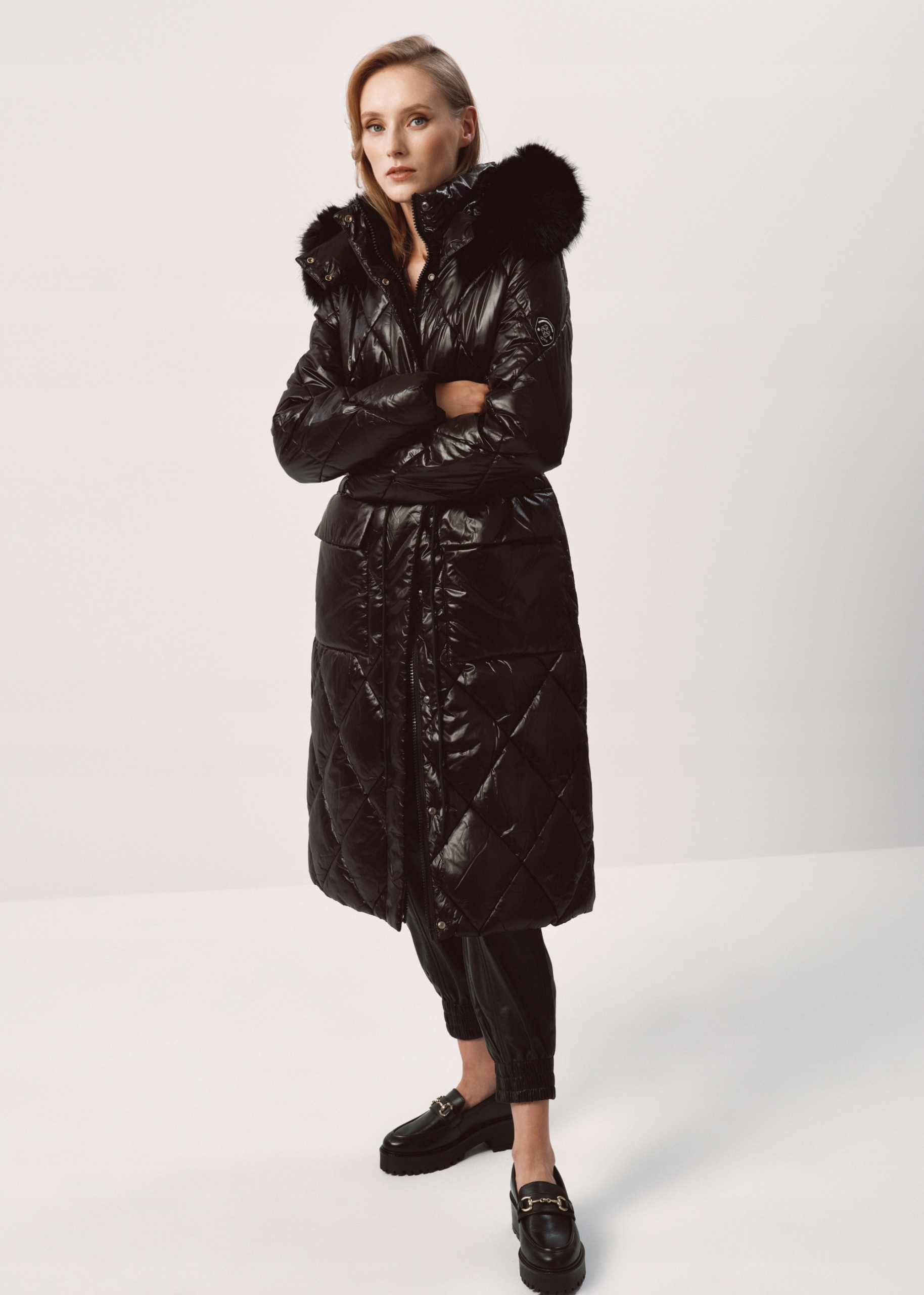 OCHNIK kurtka damska pikowana z kapturem KURDT-0481-99 rozmiar S ...