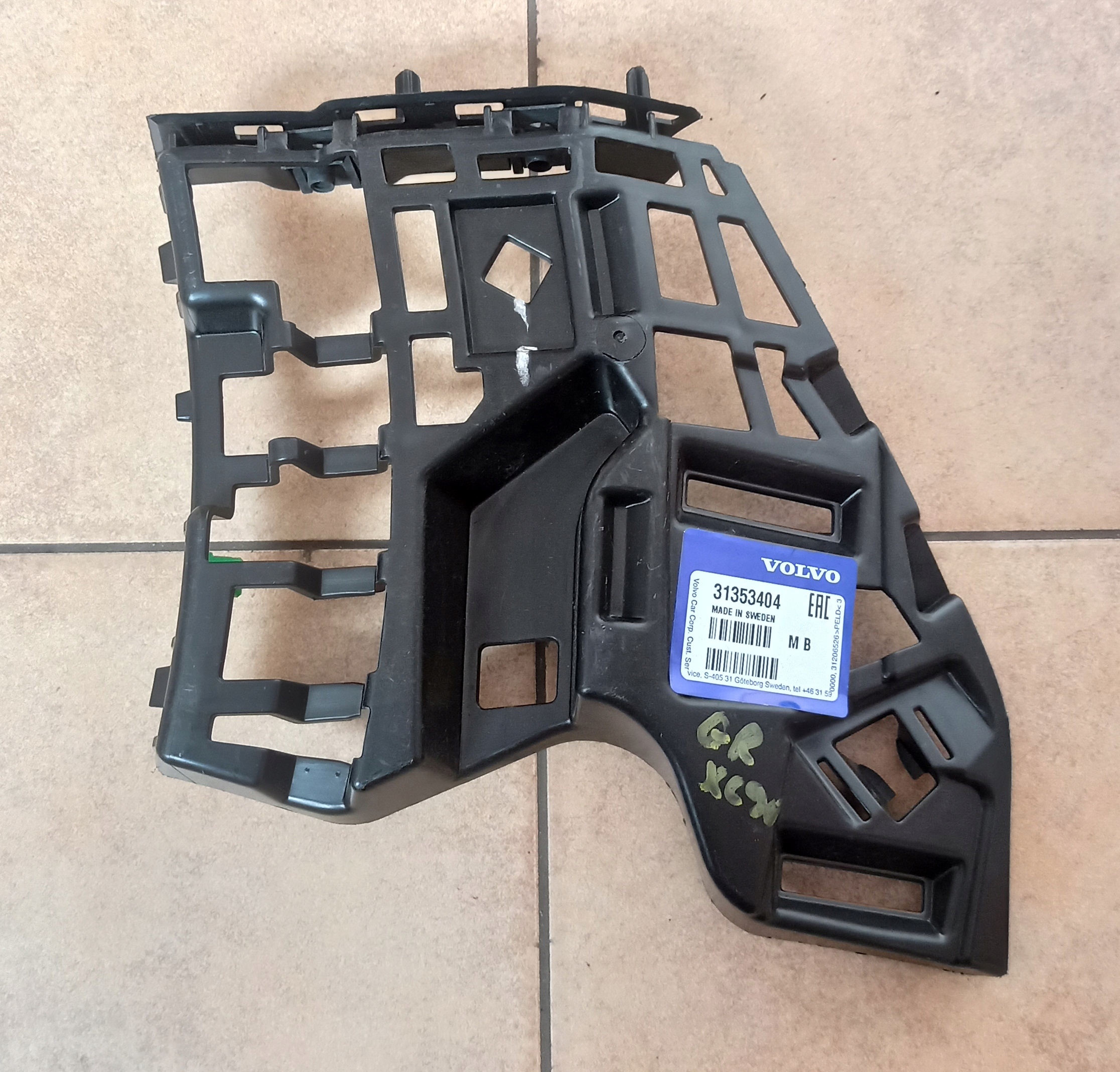 VOLVO XC90 II MOCOWANIE ŚLIZG ZDERZAKA PRAWY LEWY 31353403 31353404 za ...