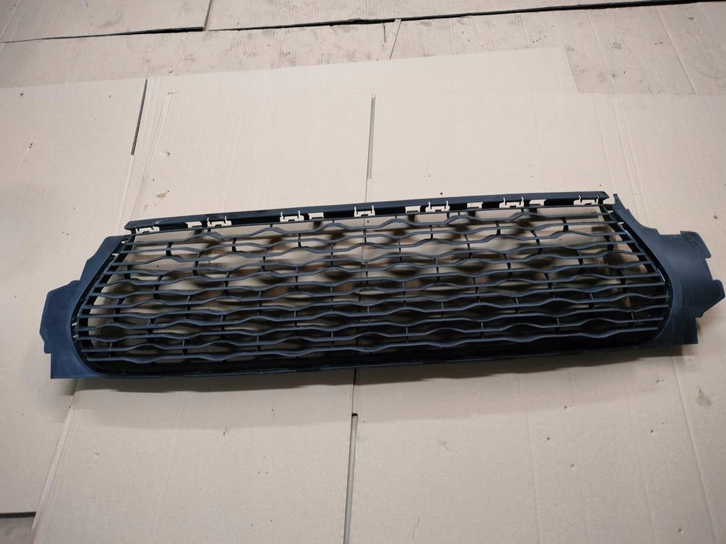 KRATKA ZDERZAKA ŚRODKOWA PRZÓD DUSTER II ORYGINAŁ za 99.99PLN z ...