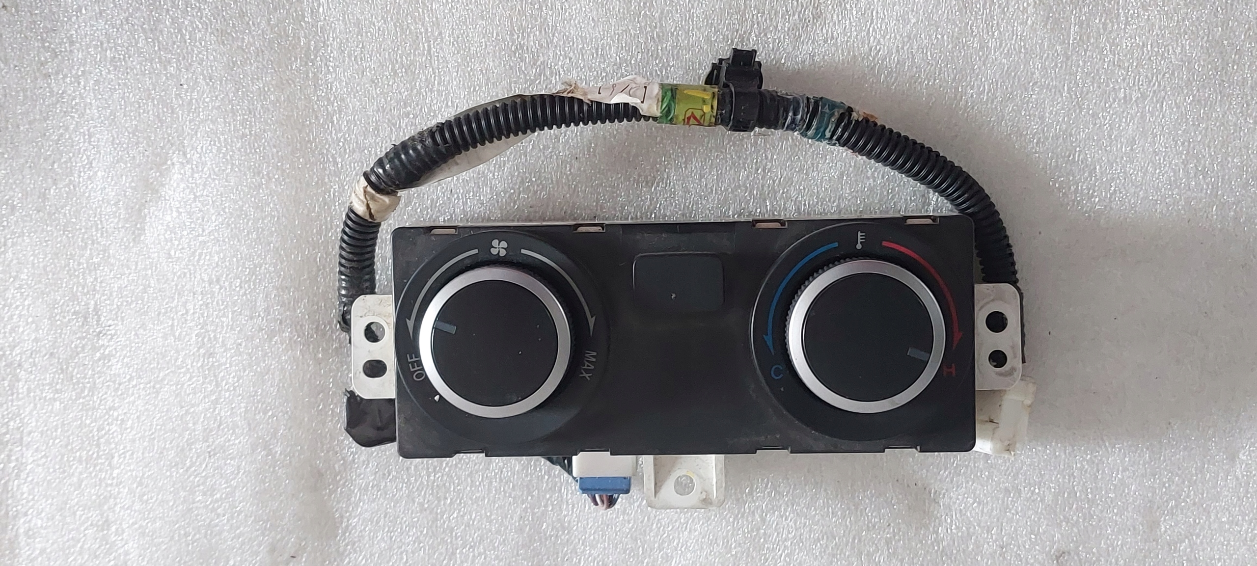 MAZDA CX9 PANEL NAWIEWU TYŁ TD11-61325 • Cena, Opinie - Allegro