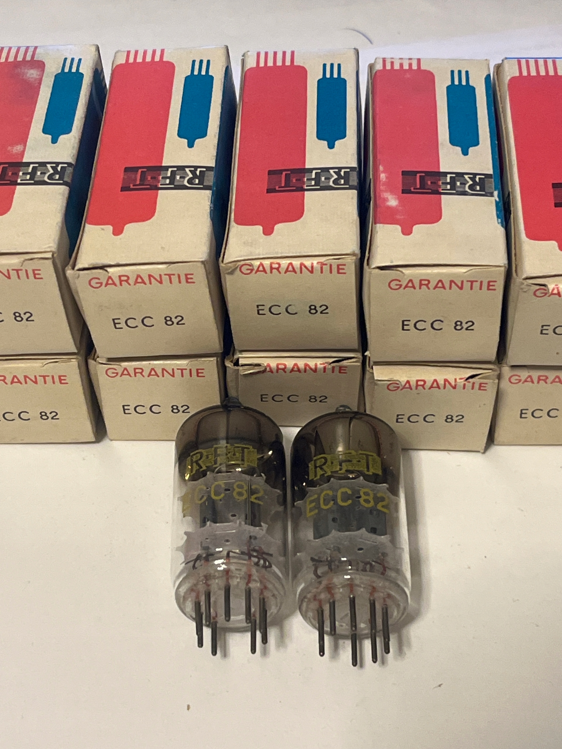 Ecf82 - Niska cena na Allegro