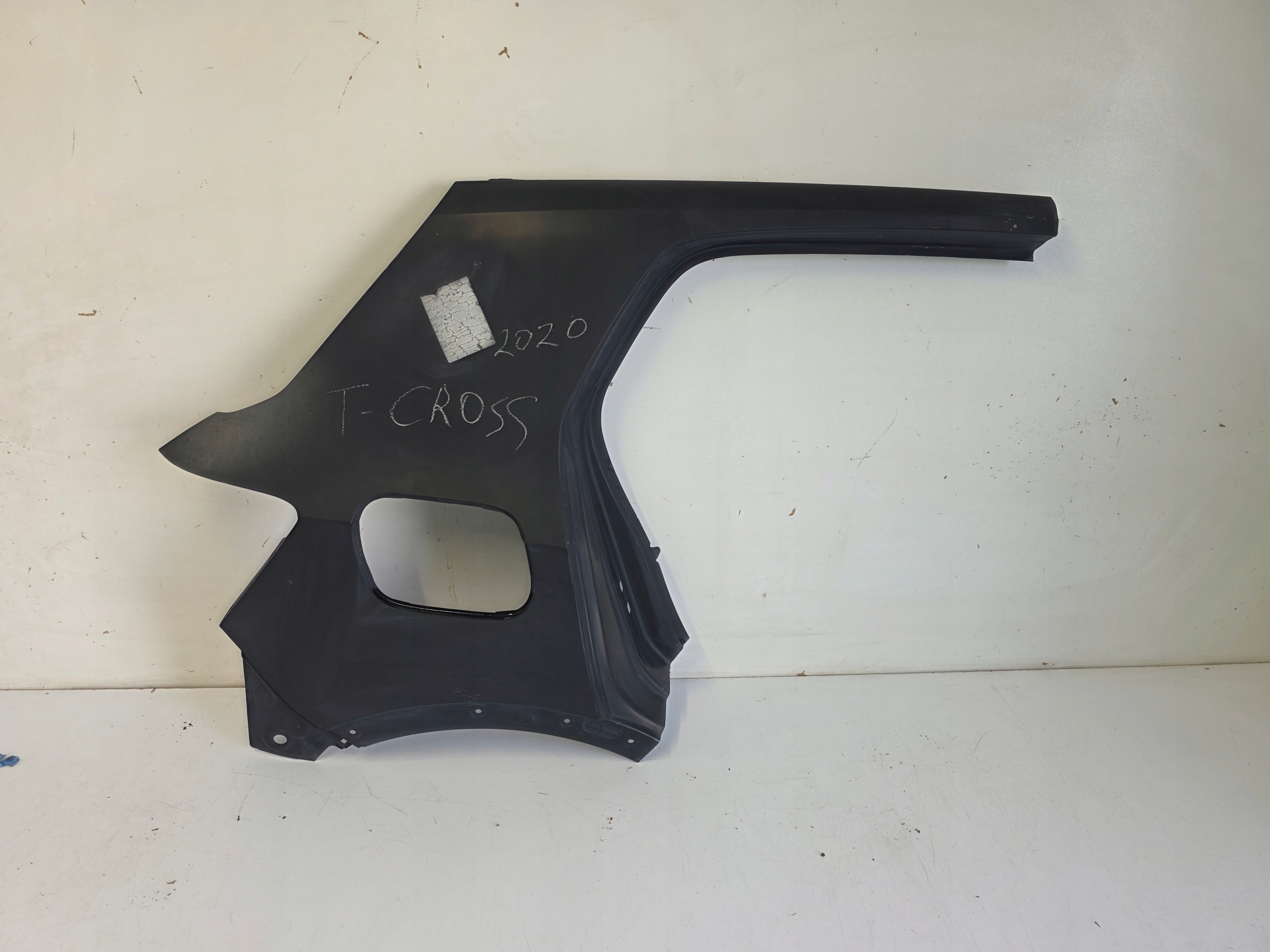Błotnik poszycie tył prawy VW T cross Tcross 18-24r - porównaj ceny - Allegro.pl