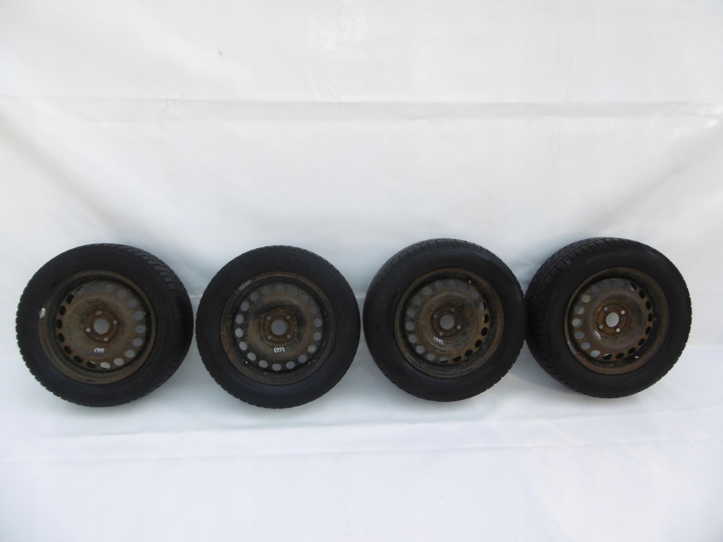 Felga stalowa Daewoo OE 1111 x 15" 4x100 ET 49 za 49.99PLN z Ojrzeń ...