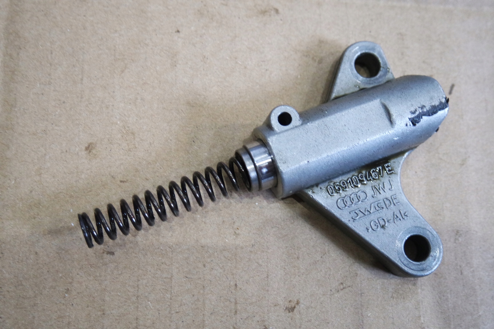 NAPINACZ VW AUDI PORSCHE 4.2 TDI 059109467E 059109467E za 40 zł z ...