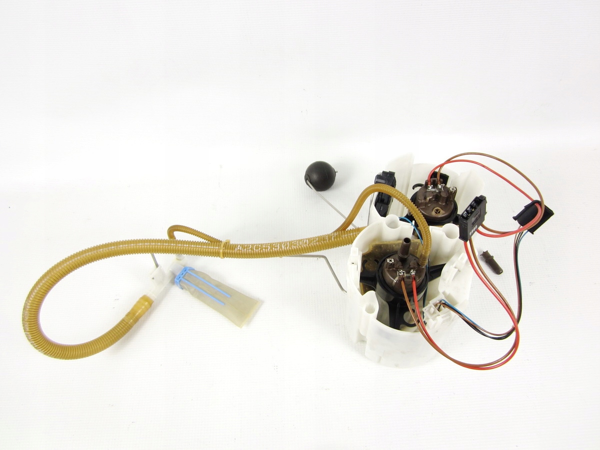 Pompa paliwa Mercedes ML W164 ML63 6.3 AMG za 800.00PLN z Maszewo ...