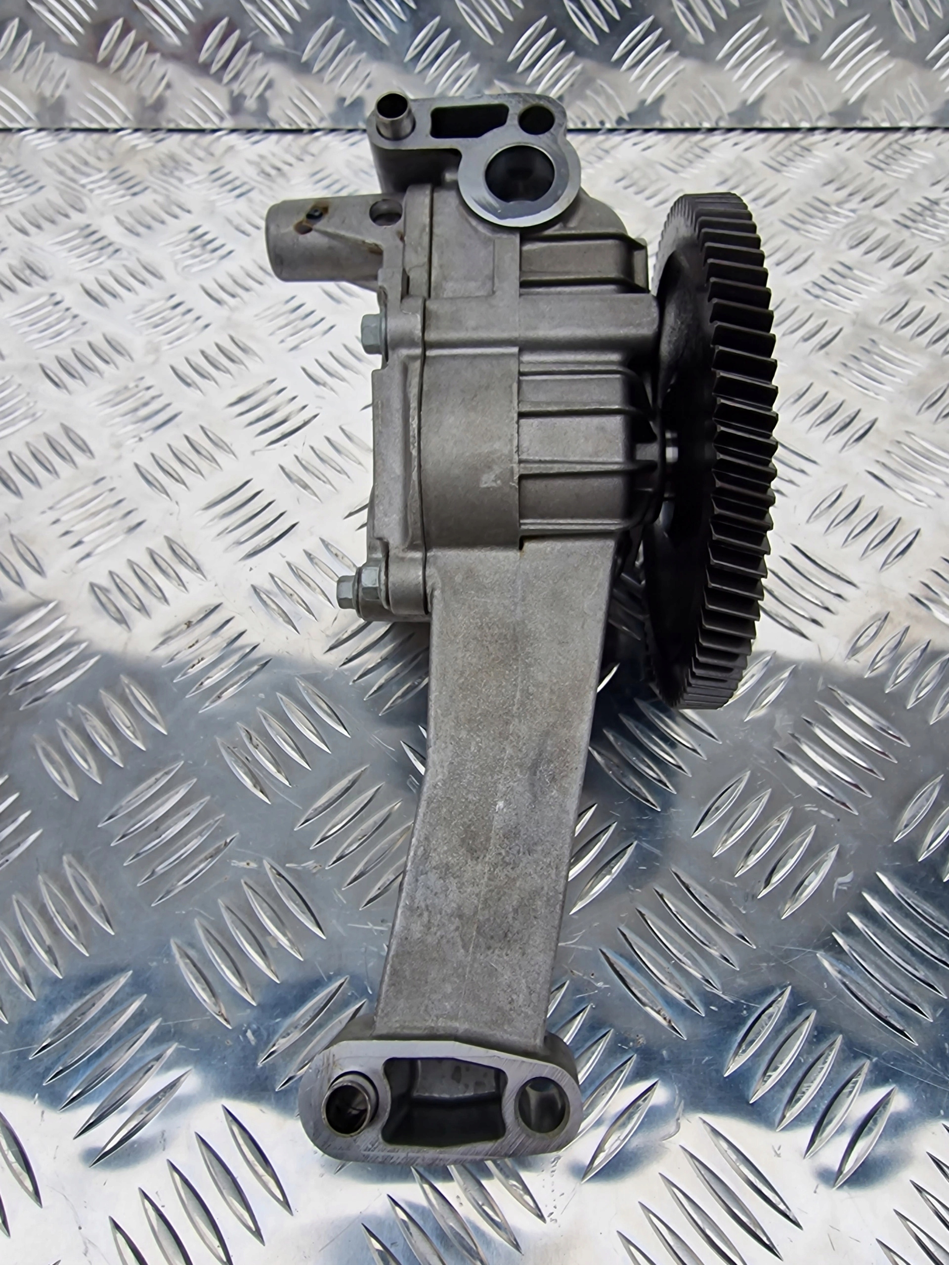 МАСЛЯНИЙ НАСОС SCANIA R XPI EURO 6 купити на Avtoex з Польщі в Україні ...