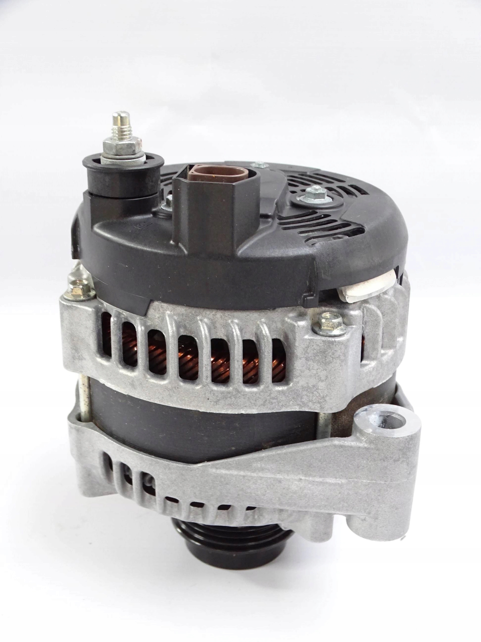 LR076696 - Новый генератор Range ROVER SPORT DISCO 3.0 DIESEL купить на ...