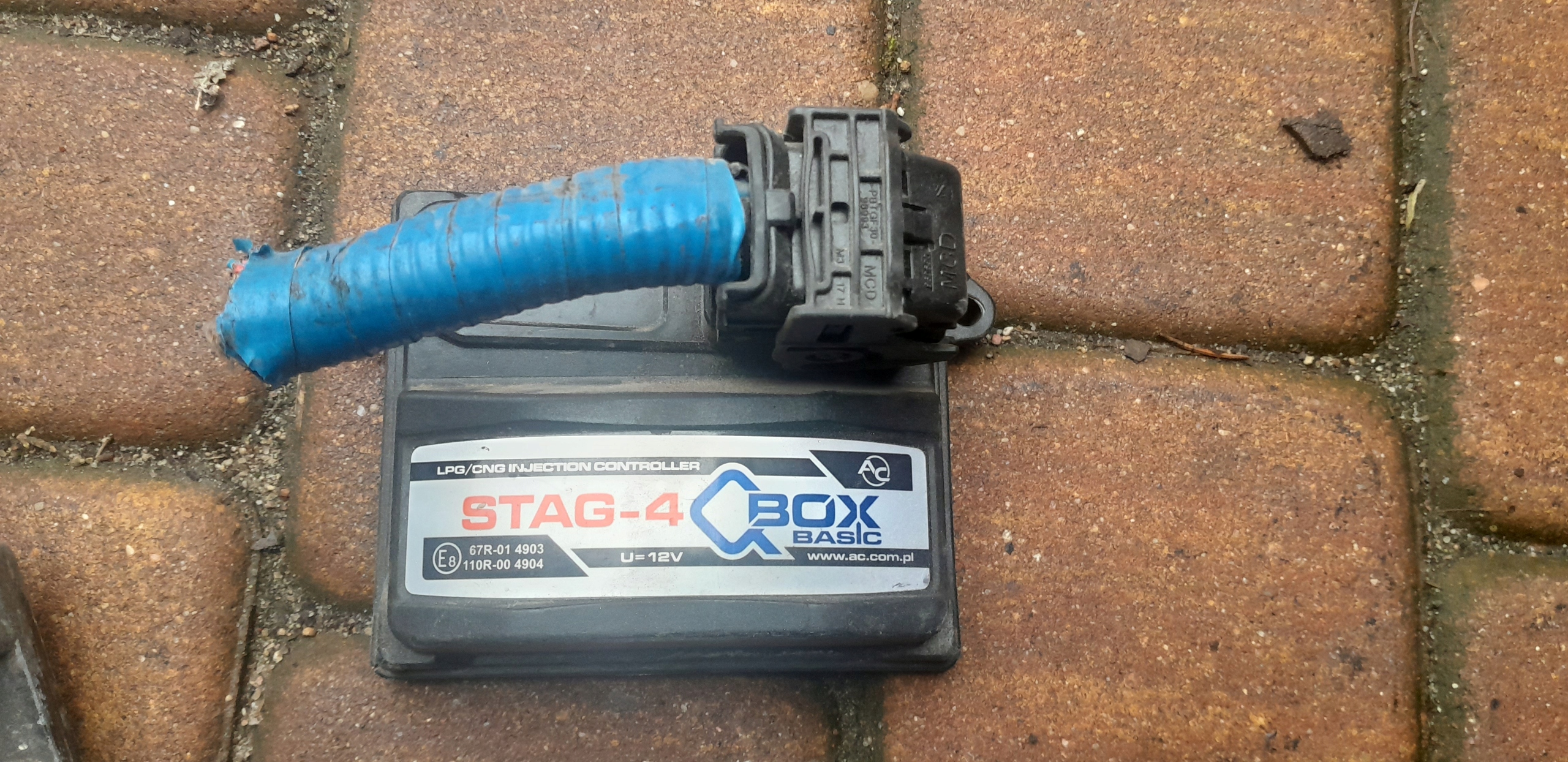 Stag 4 Q-box - Niska cena na Allegro.pl