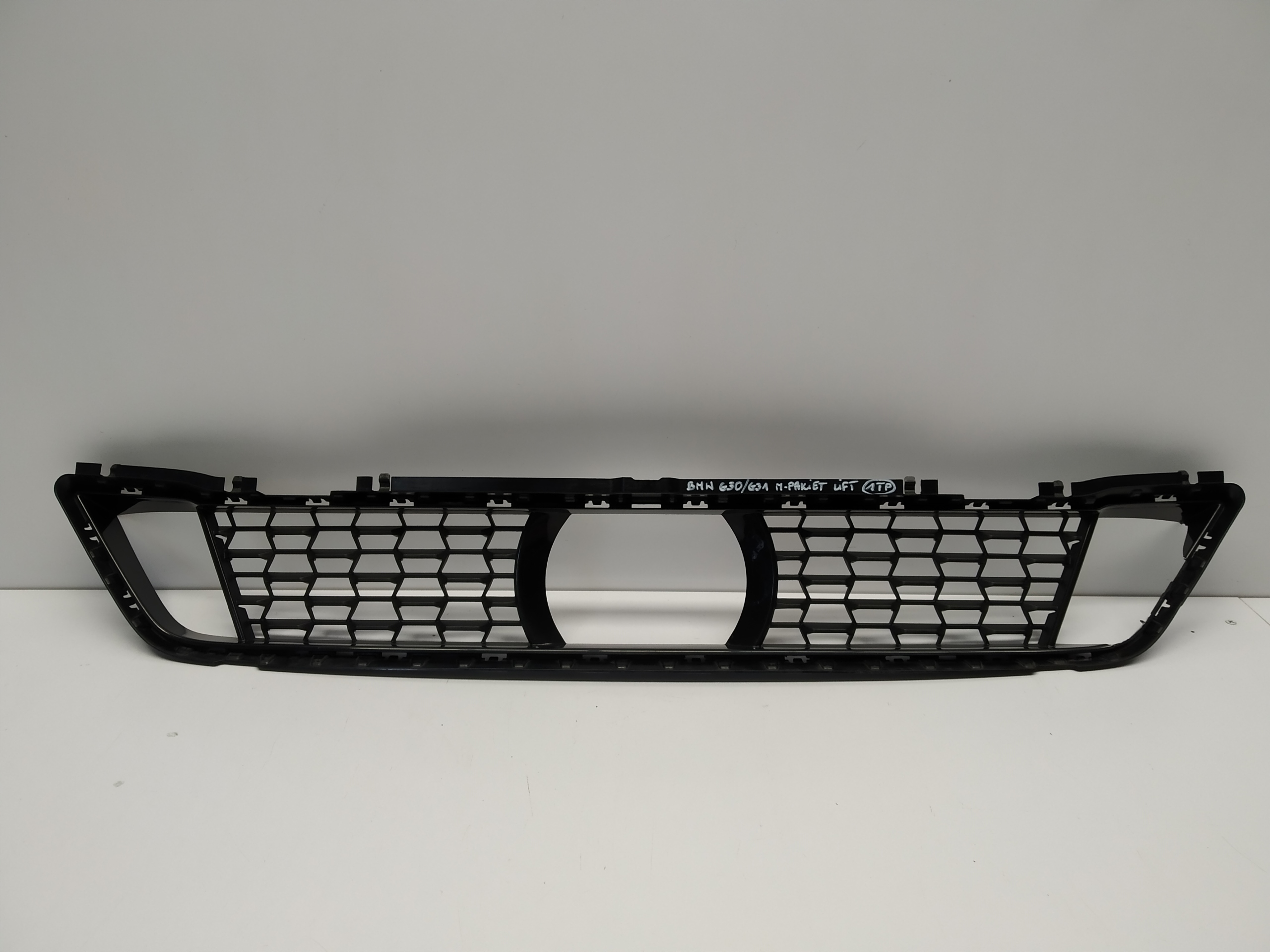 G30 Bmw G31 lift M Pakiet kratka zderzaka przód OM 51118098664 za 99 ...