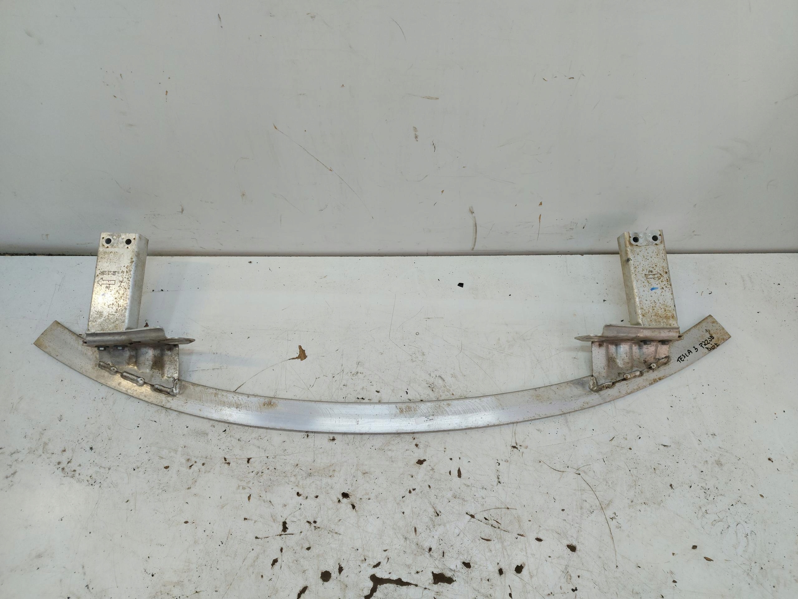 TESLA MODEL 3 BELKA ZDERZAKA PRZÓD 1109193-00-C 1109193-00-C za 850 zł ...