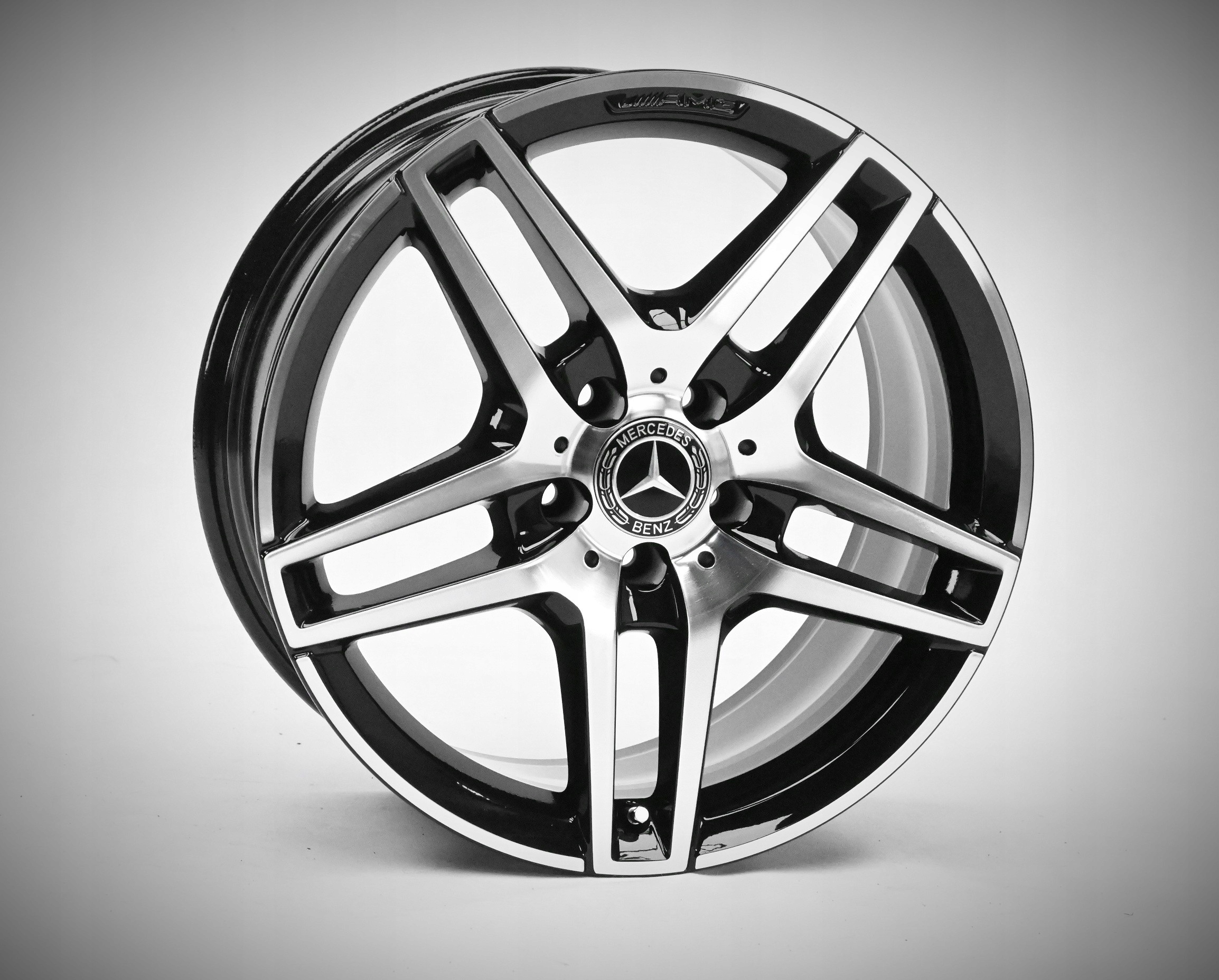 MERCEDES AMG E W212 C207 8,5x18 ET48 9x18 ET54 A2124010300 A2124010400 ...