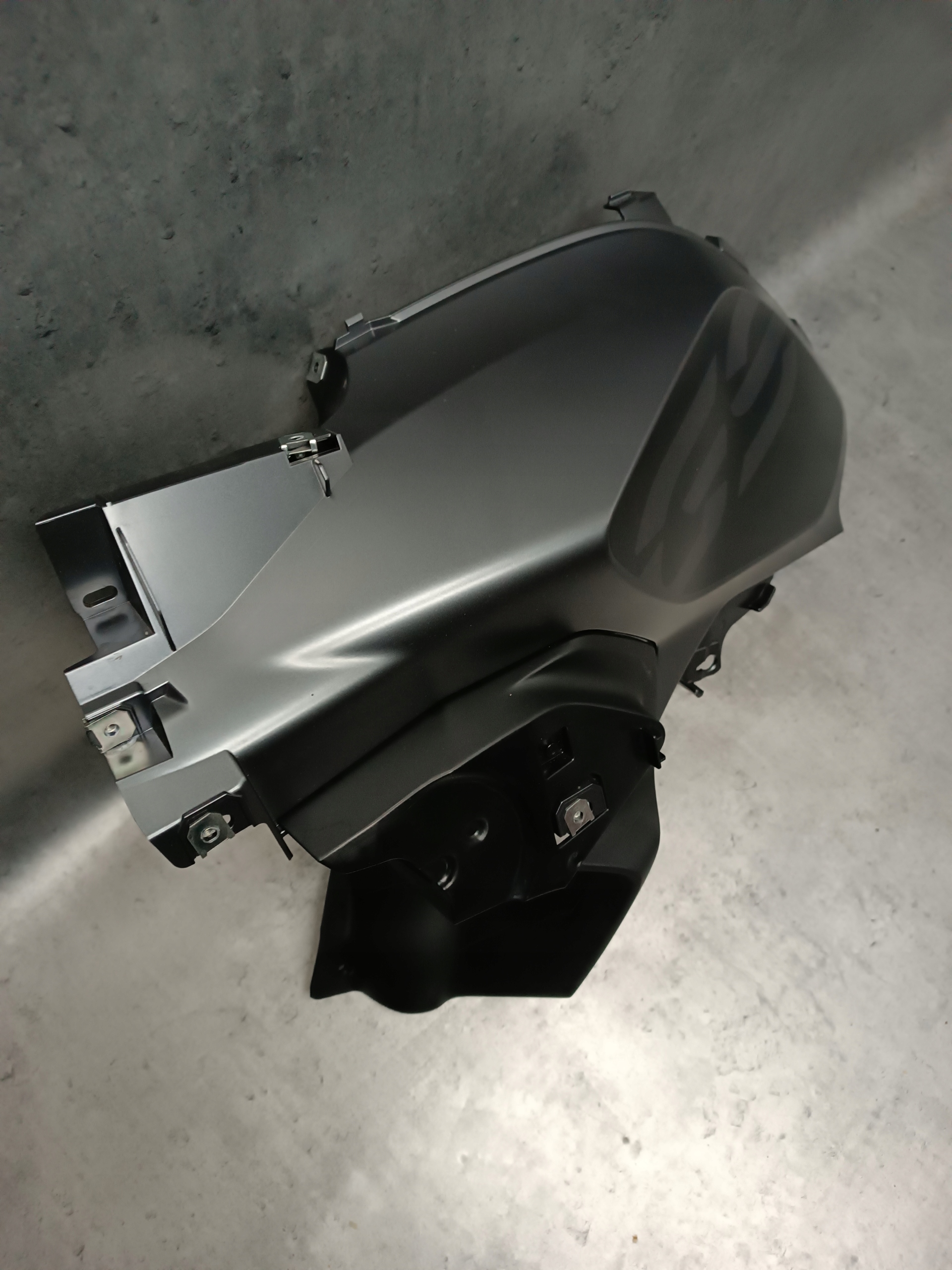 8556635 - BMW R 1250 GS 2022r K50 обтічники Капоти ліва сторона купити ...