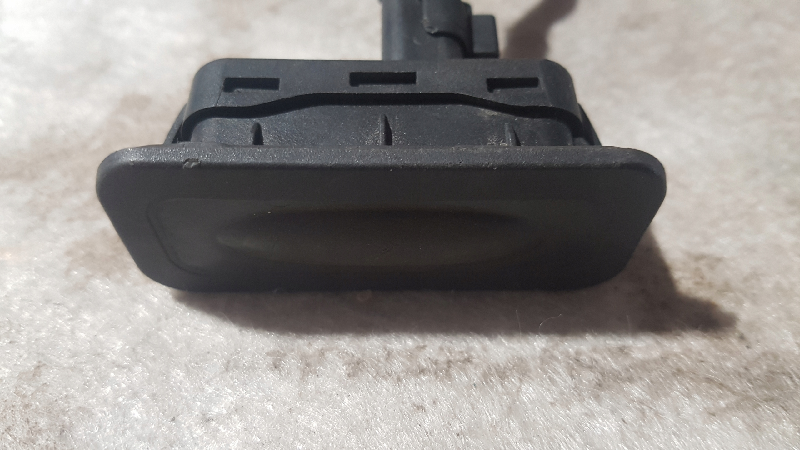 Renault OE 8200076258 klamka klapy tylnej - porównaj ceny - Allegro.pl